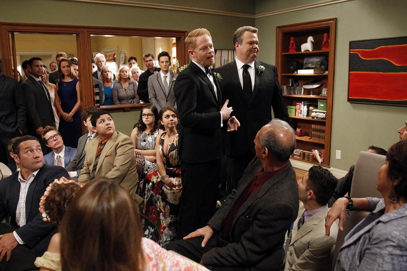 Mitchell and Cameron's Wedding on Modern Family | Pictures | POPSUGAR ...