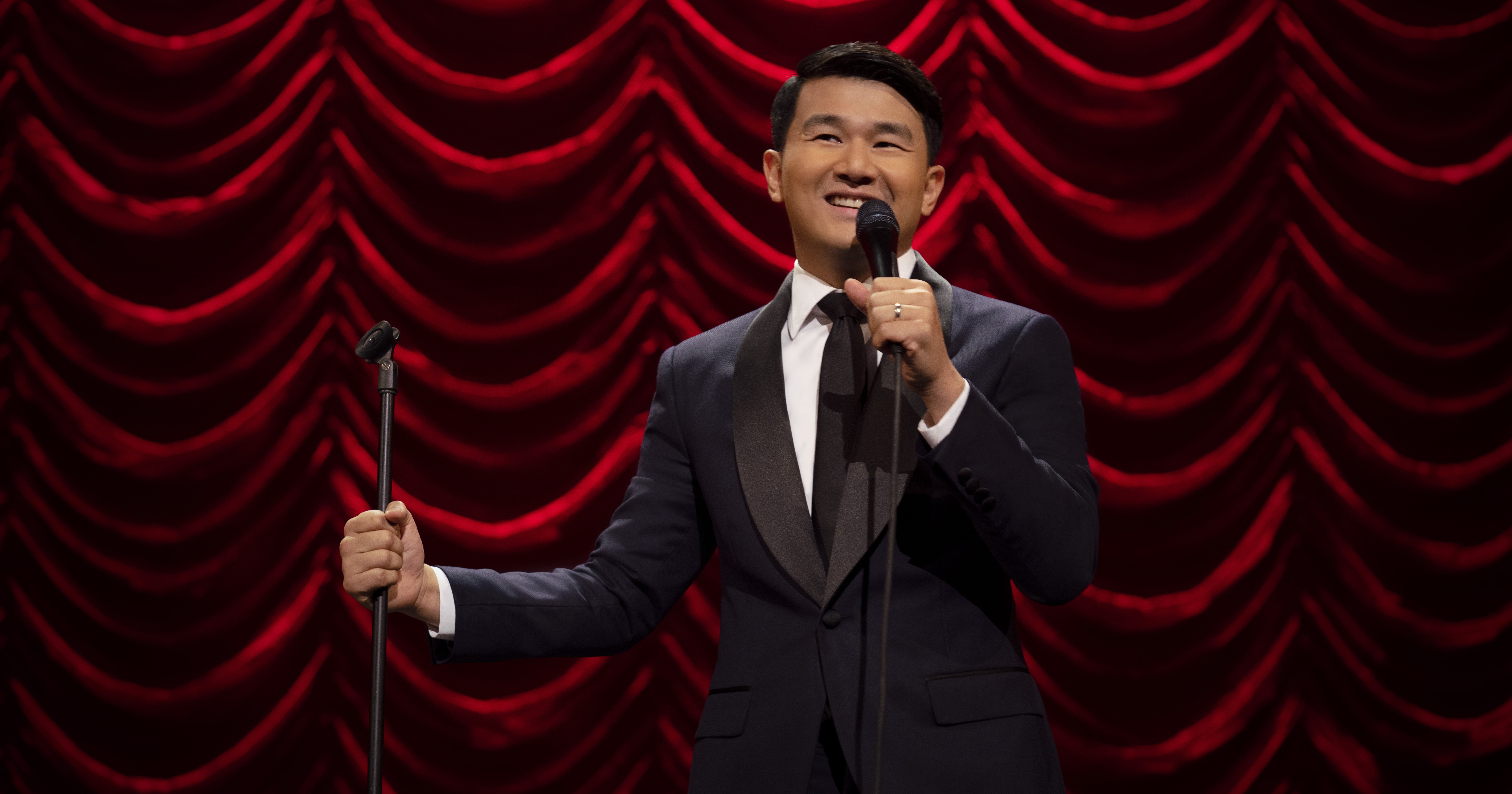 The Best Netflix Specials From International Comedians | PS Entertainment
