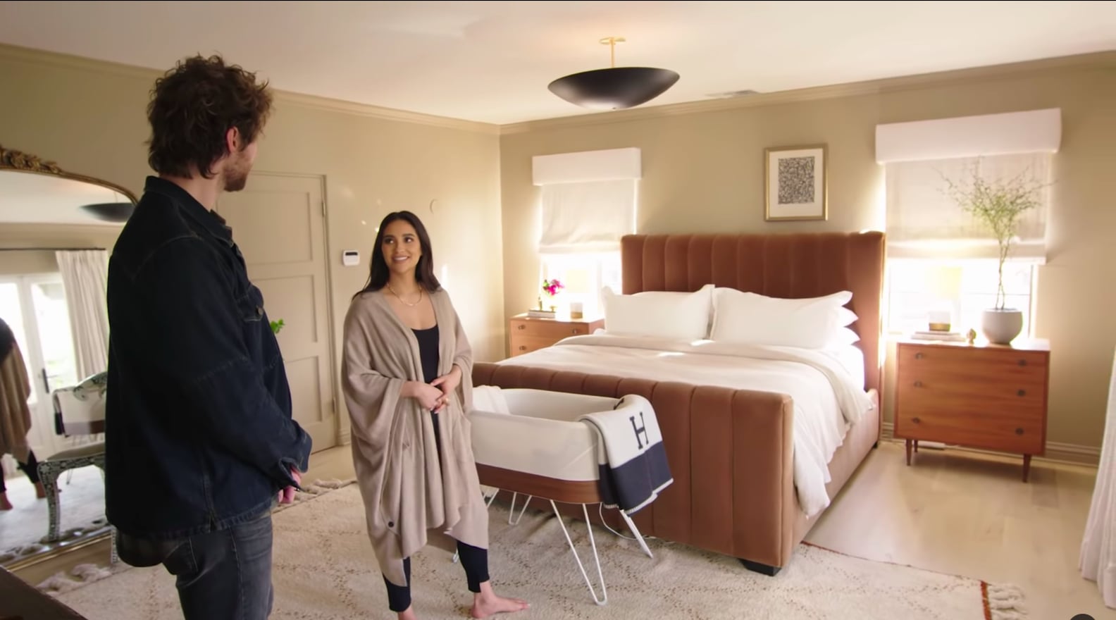See Pictures and Video of Shay Mitchell's Los Angeles Home | PS Home