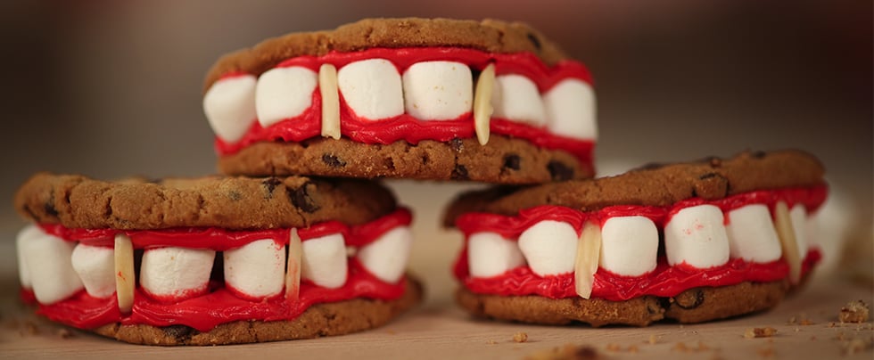 vampire teeth biscuits