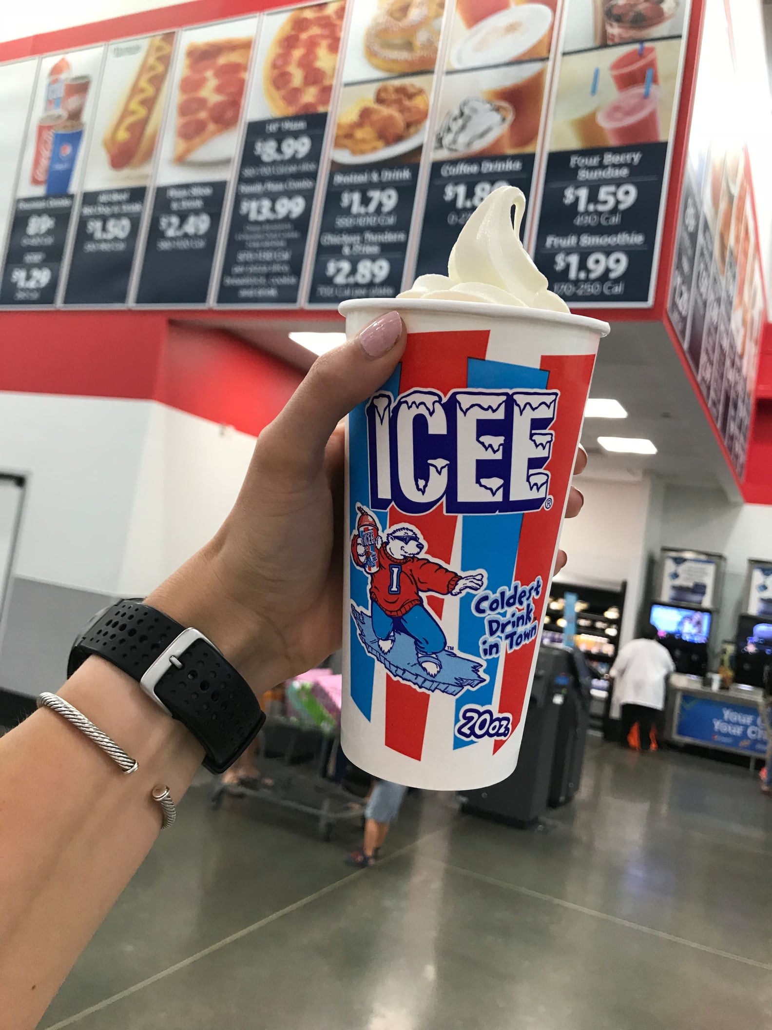 How to Order a Sam's Club ICEE Float | PS Food