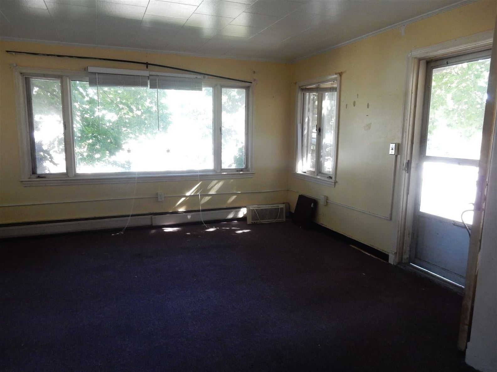 US Canada Border House | PS Home