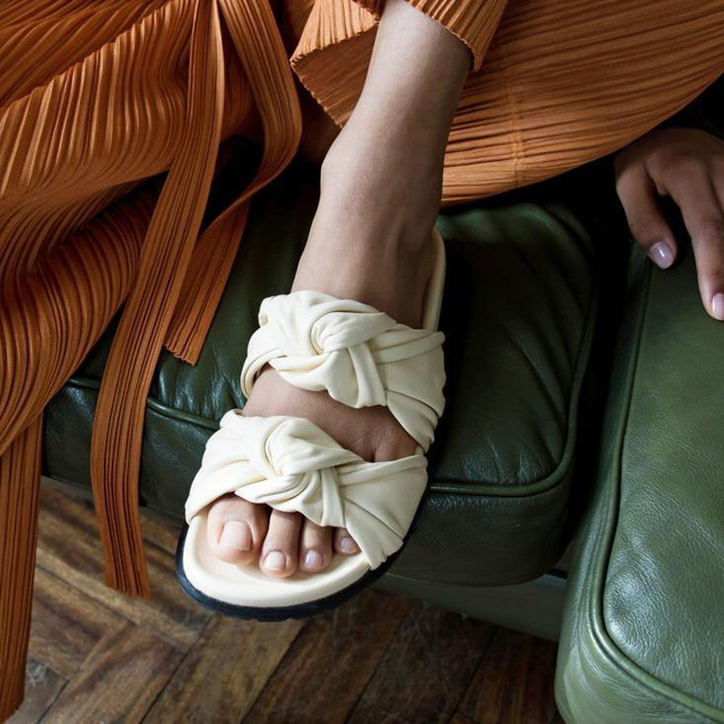 Best Summer Slides 2020 | PS Fashion