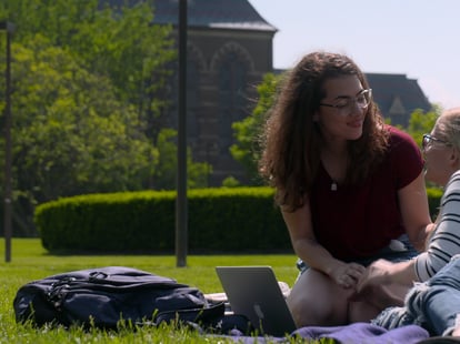 Learn About Gallaudet University From Netflix's Deaf U | POPSUGAR ...