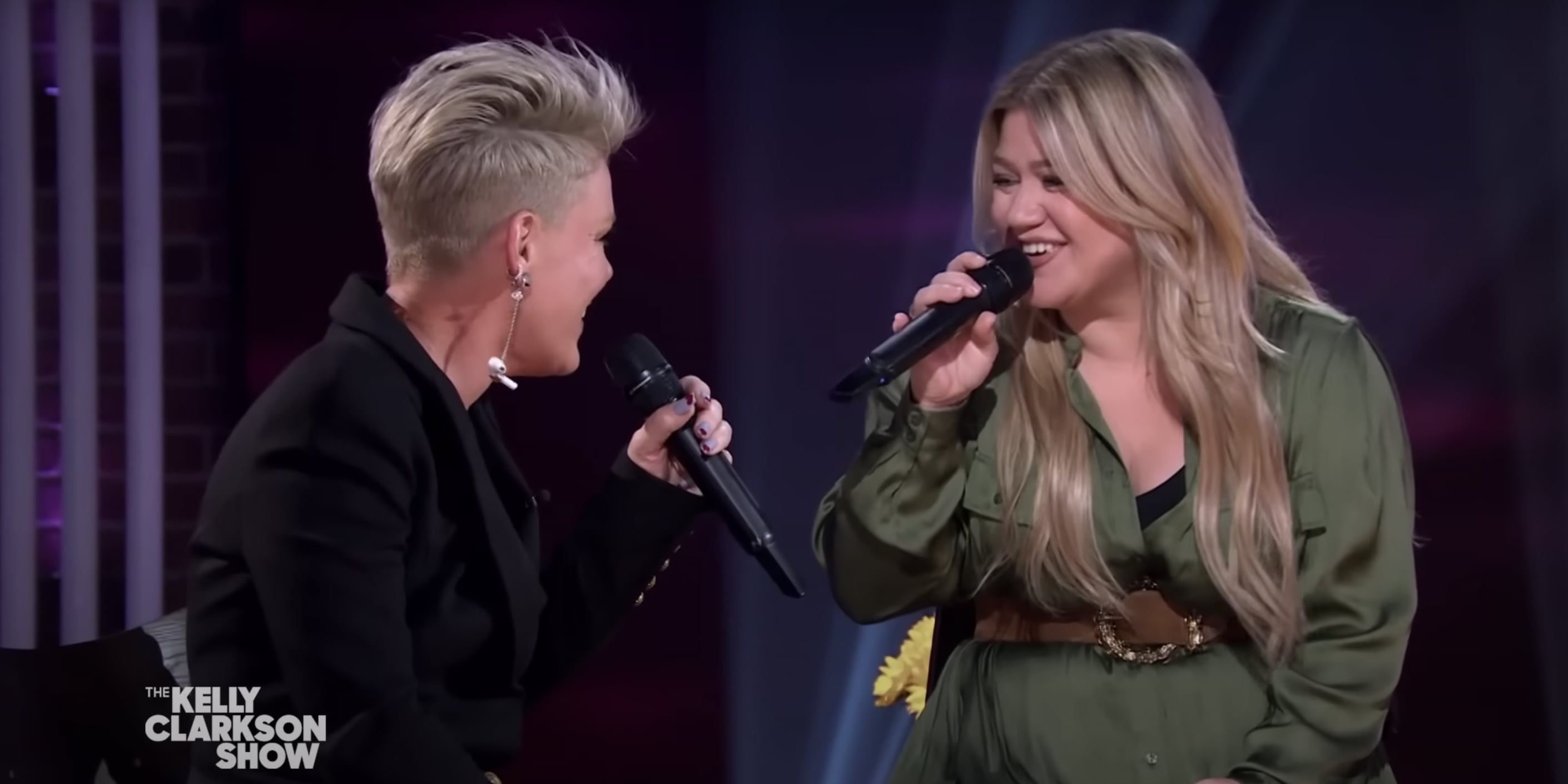 Pink and Kelly Clarkson Perform Who Knew as a Duet | PS Entertainment