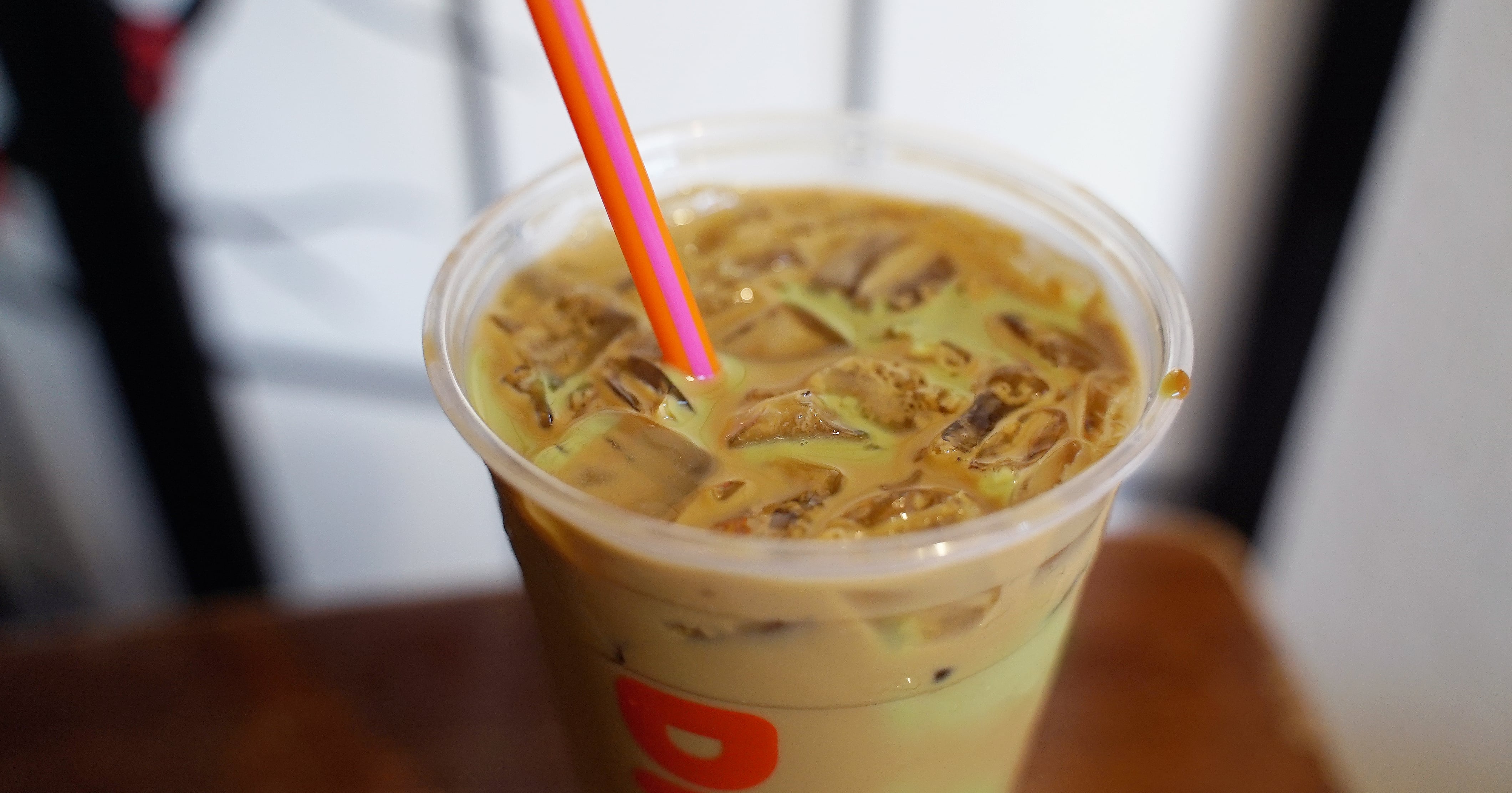 Dunkin' Shamrock Macchiato Review | PS UK Food