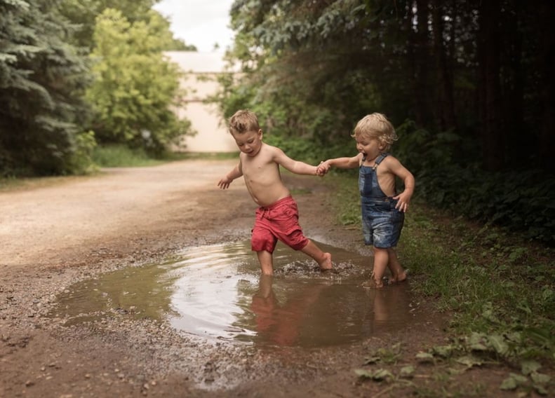 Mom's Photos of Kids on Family's Farm | PS Family
