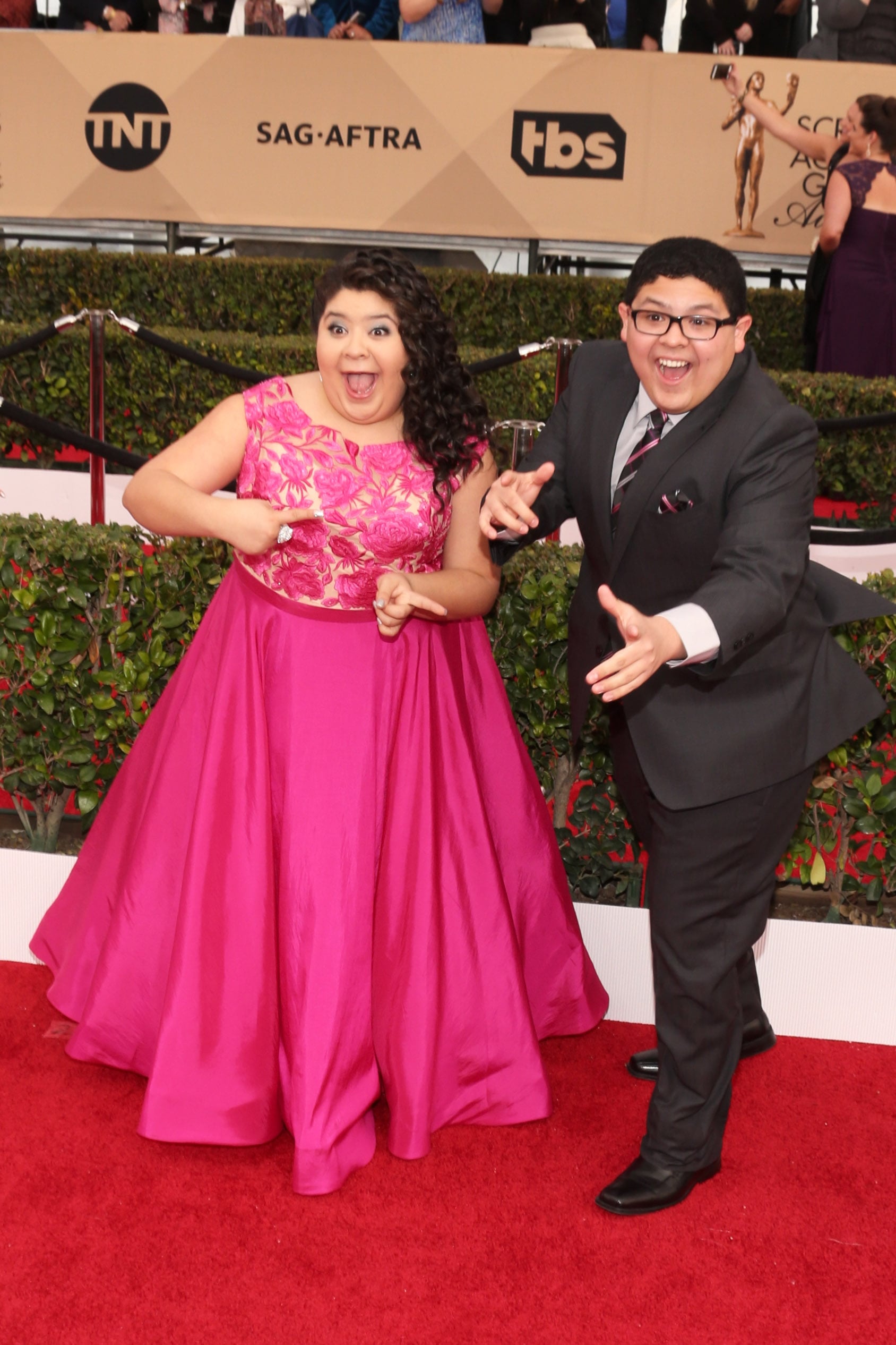Rico Rodriguez and His Sister at the SAG Awards 2016 | PS Latina