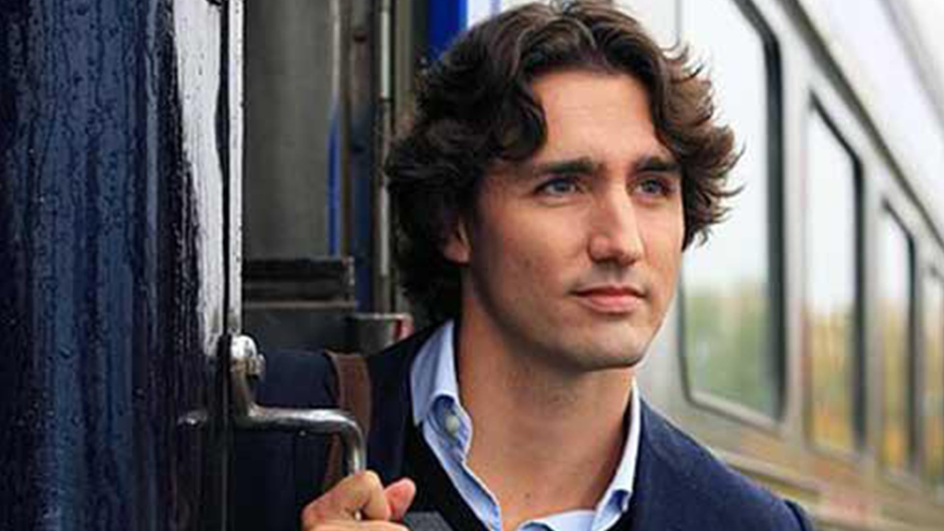 Canada's Prime Minster Justin Trudeau Is a Hot Hipster | PS News