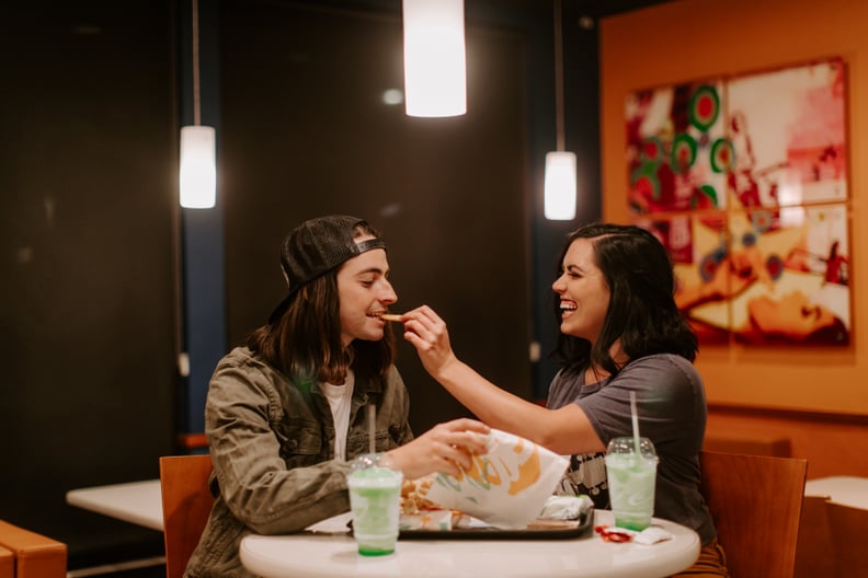 Couple Takes Engagement Photos At Taco Bell Ps Love