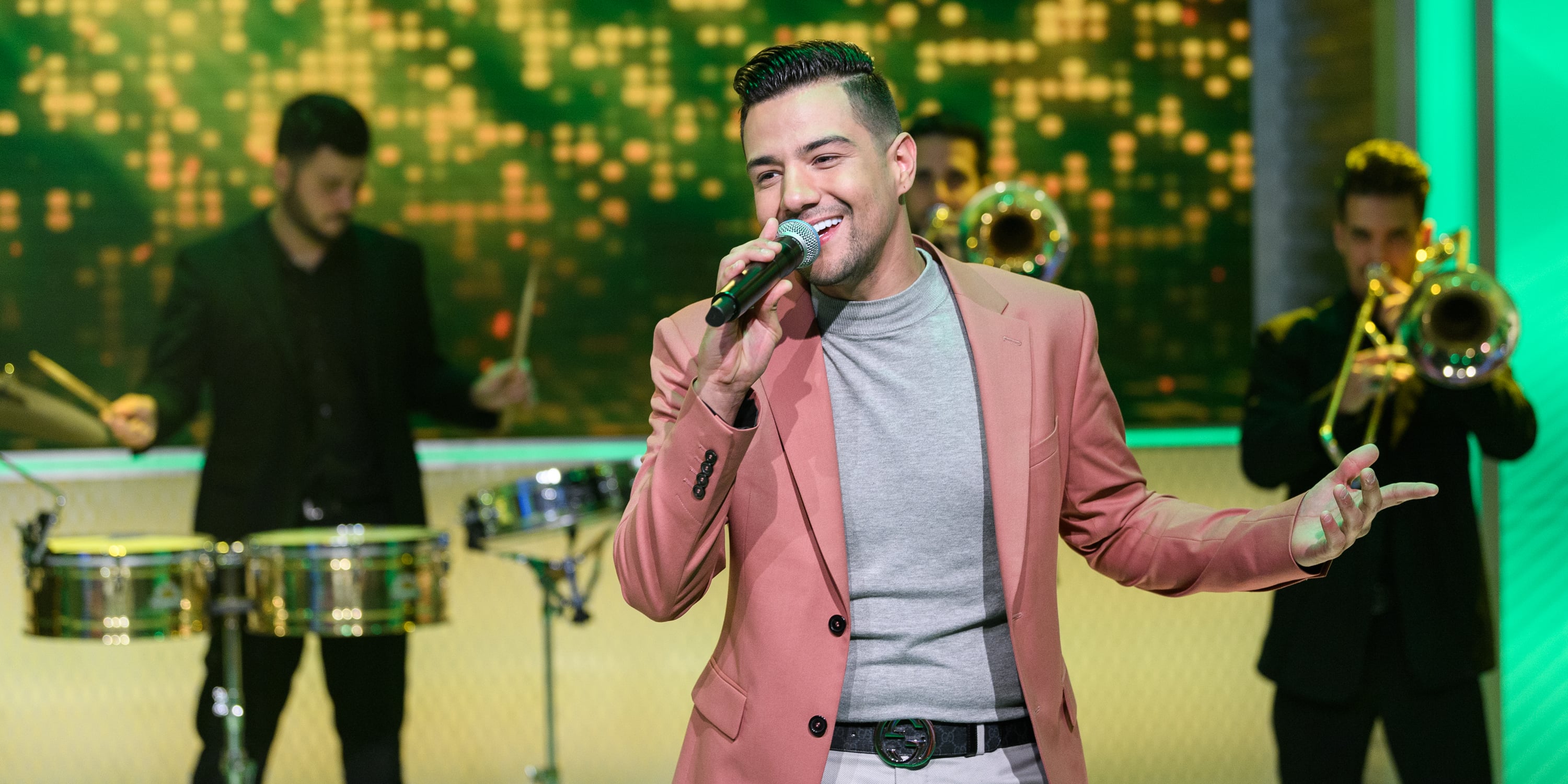 Luis Coronel Releases New Album Una Historia Más | POPSUGAR Latina