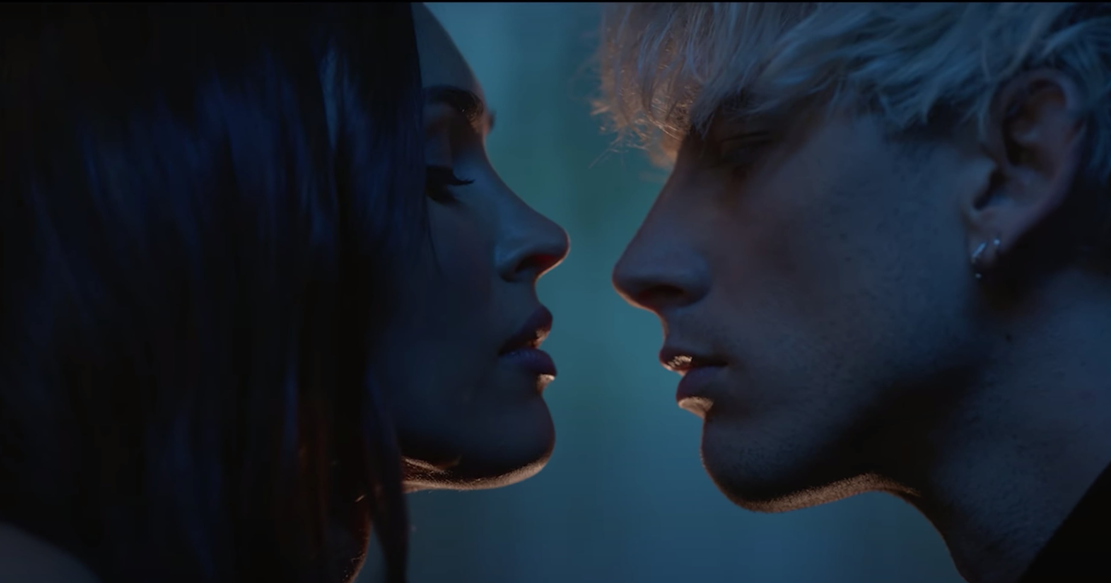 Are Megan Fox and Machine Gun Kelly Dating? | POPSUGAR Celebrity