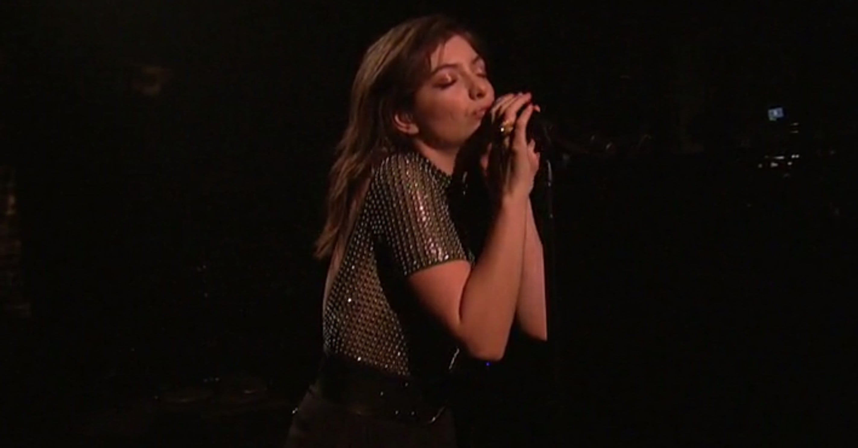Lorde Performances on Saturday Night Live 2017 | POPSUGAR Entertainment