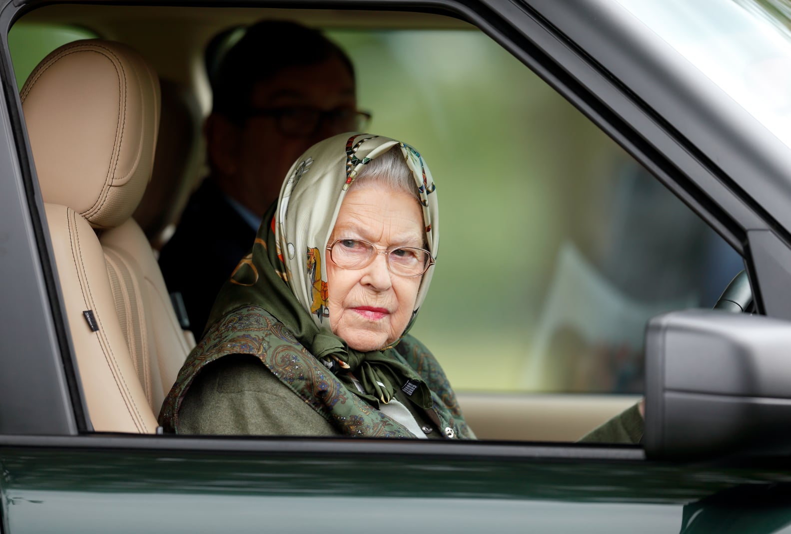 Queen Elizabeth II Driving Photos May 2017 | PS Celebrity