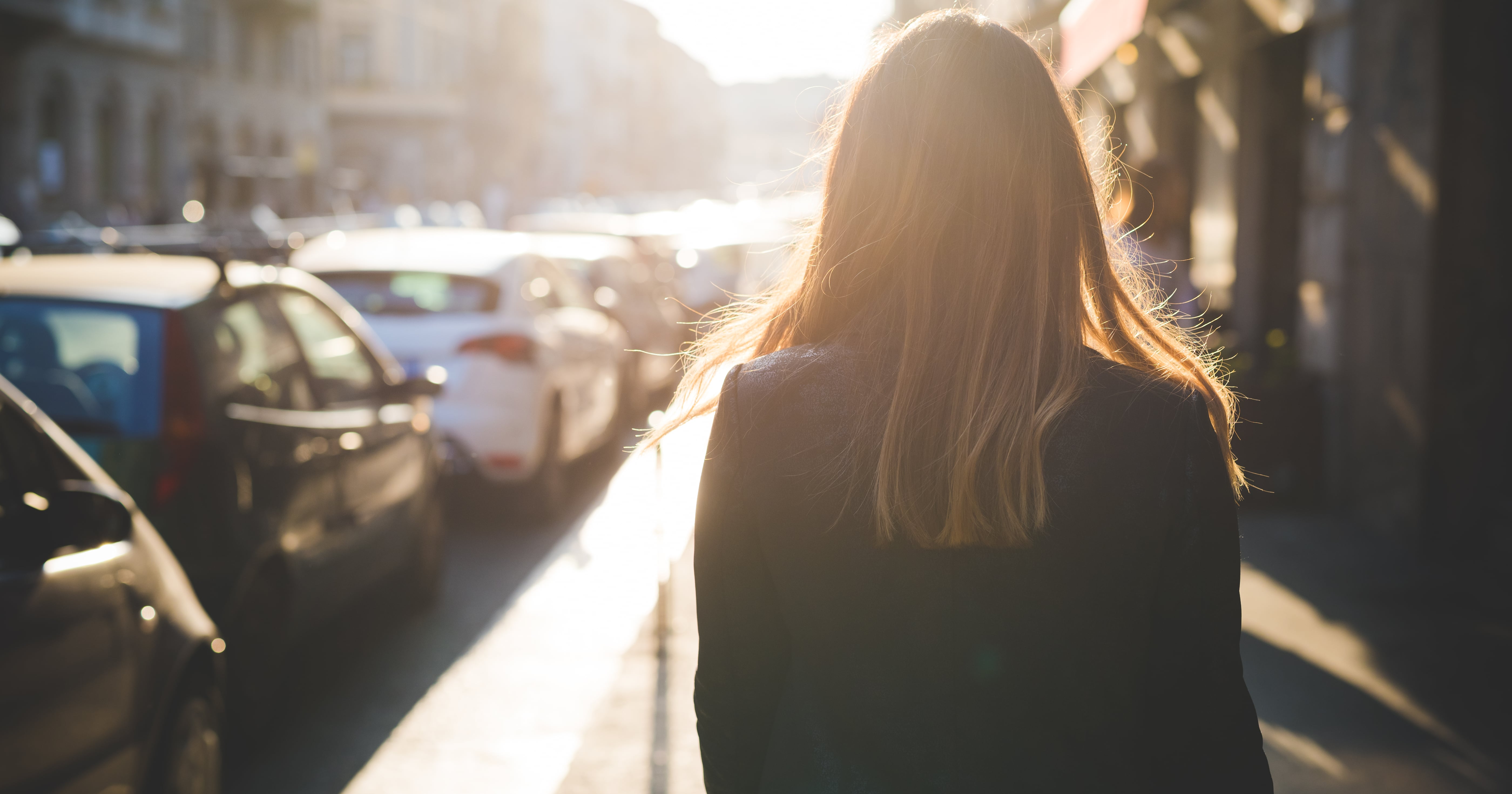 How Taking a Midday Walk Helped Ease My Work Anxiety | PS Fitness