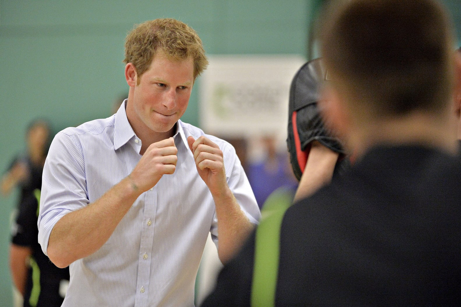 Prince Harry's Photobomb at the Commonwealth Games | PS Celebrity