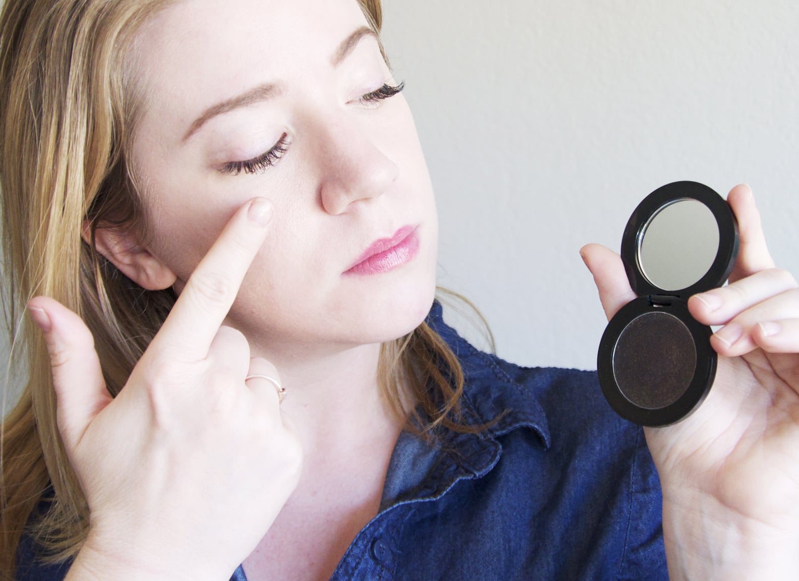 Lipstick Queen Black Lace Rabbit Blush Review | PS Beauty