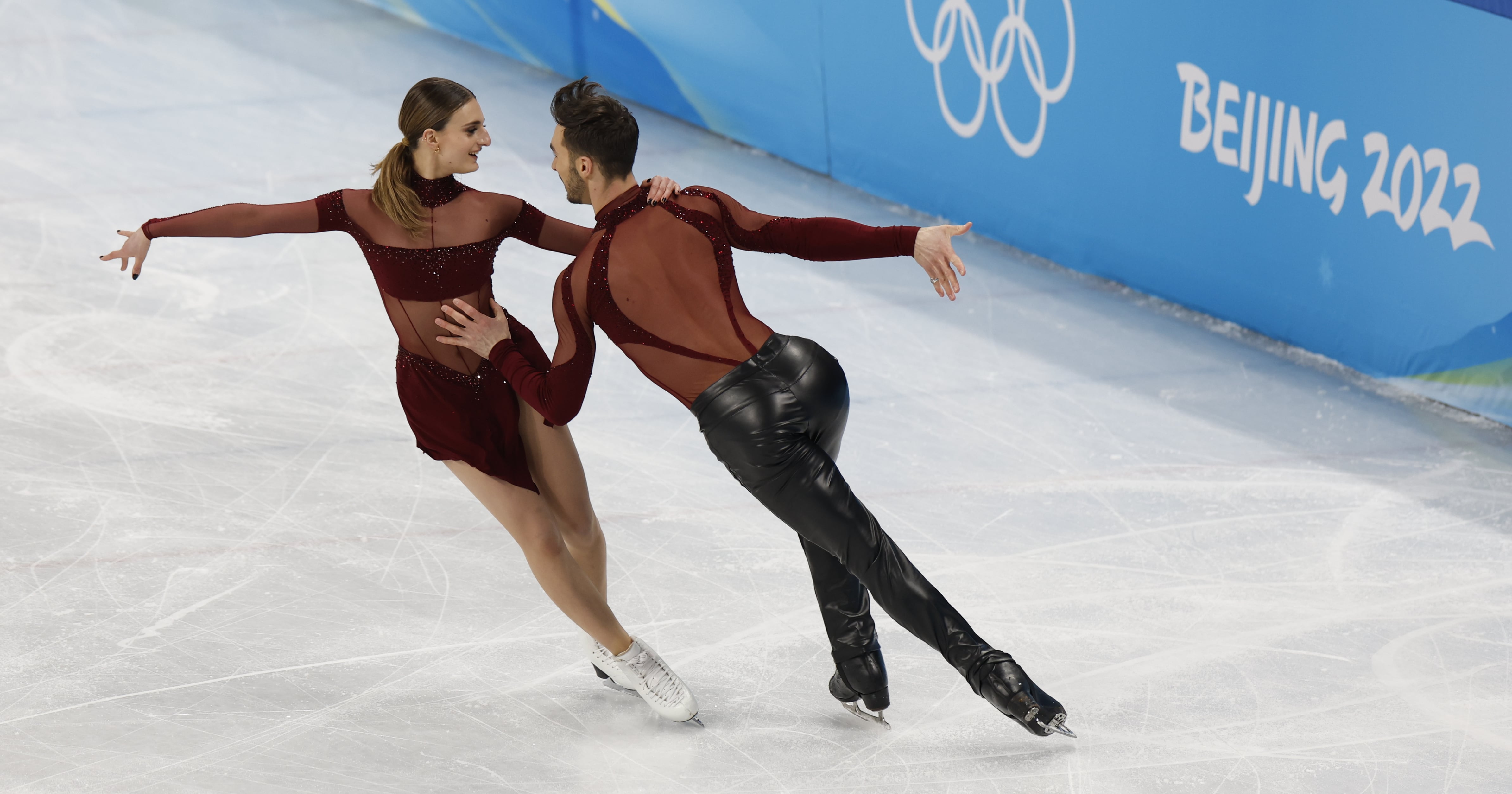 What Is the Rhythm Dance in Figure Skating? | POPSUGAR Fitness