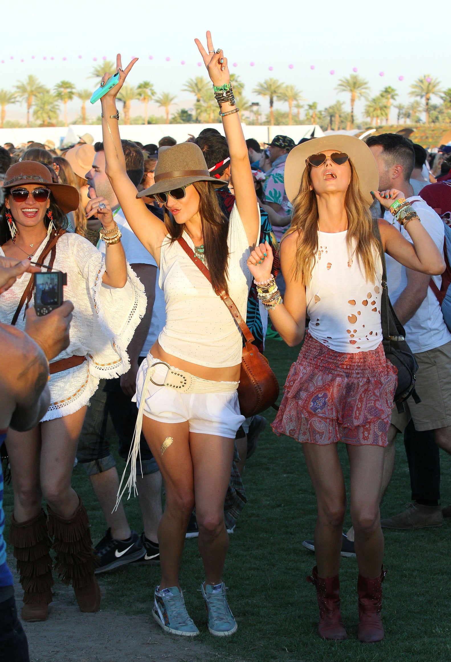 Celebrities That Go to Coachella Every Year | PS Celebrity