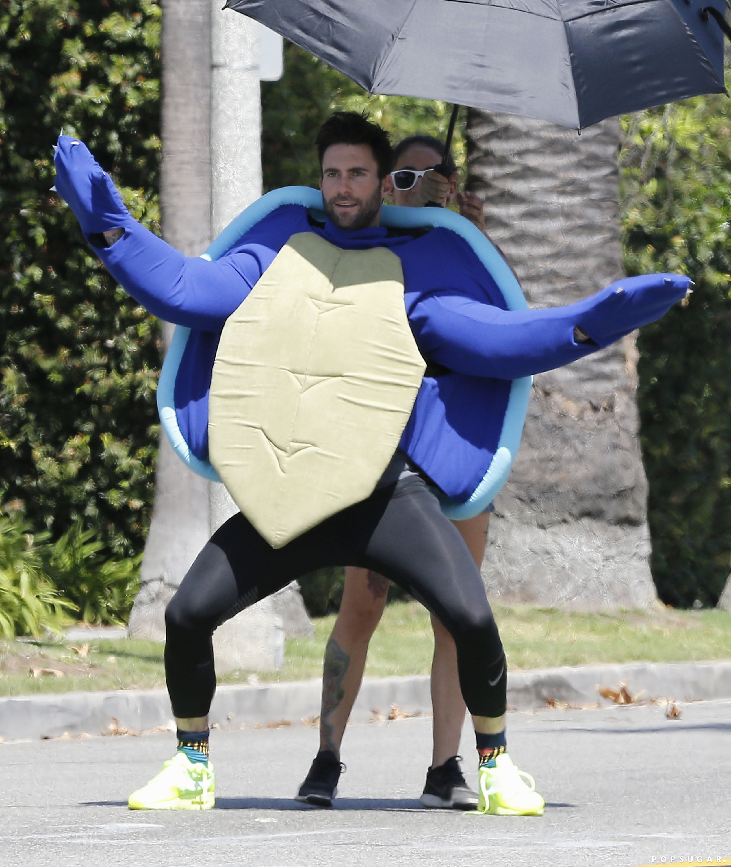 Adam Levine in Turtle Costume in LA August 2016 | PS Celebrity