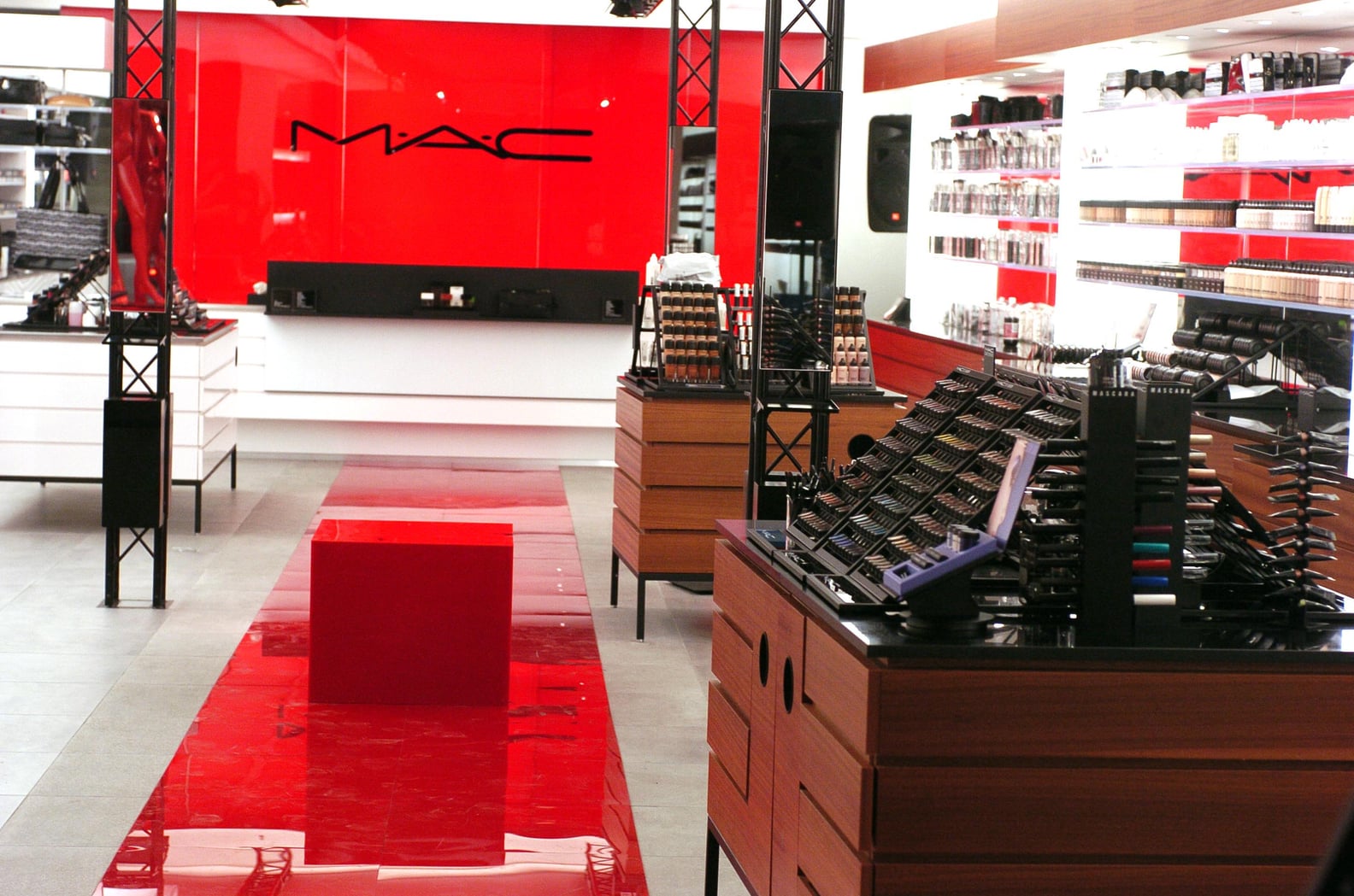 What It's Like to Work at MAC | POPSUGAR Beauty