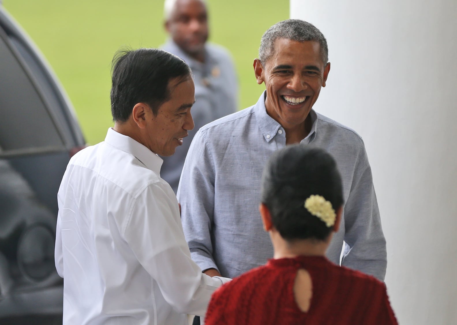 Barack Obama and His Family on Vacation in Bali June 2017 | POPSUGAR ...