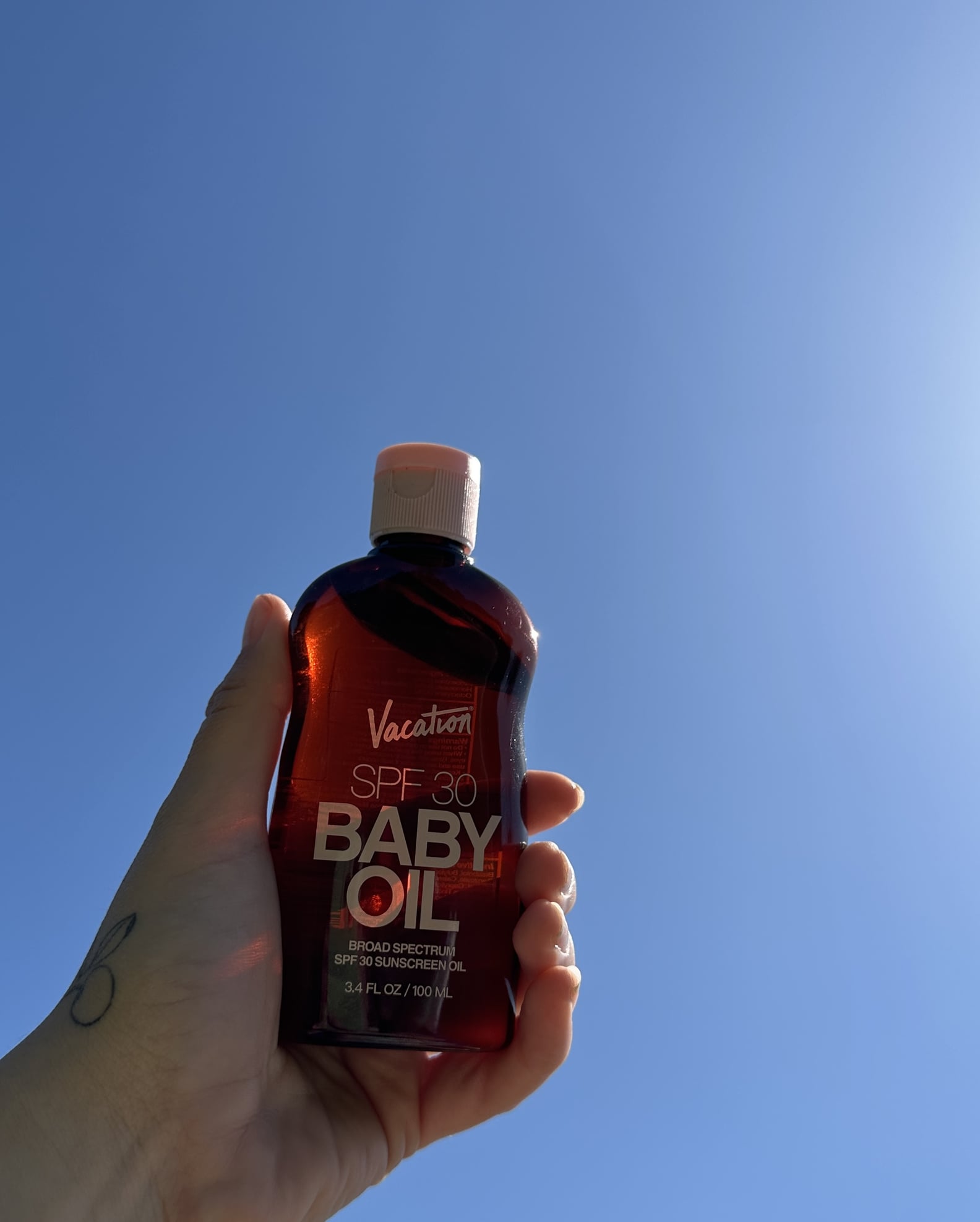 Vacation SPF 30 Baby Oil Review With Photos | PS Beauty