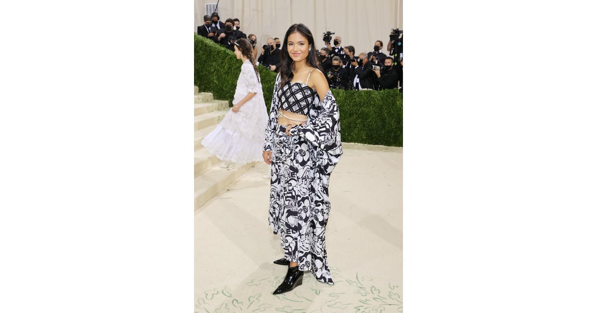 Emma Raducanu Wears Chanel to the 2021 Met Gala | POPSUGAR Fashion UK ...
