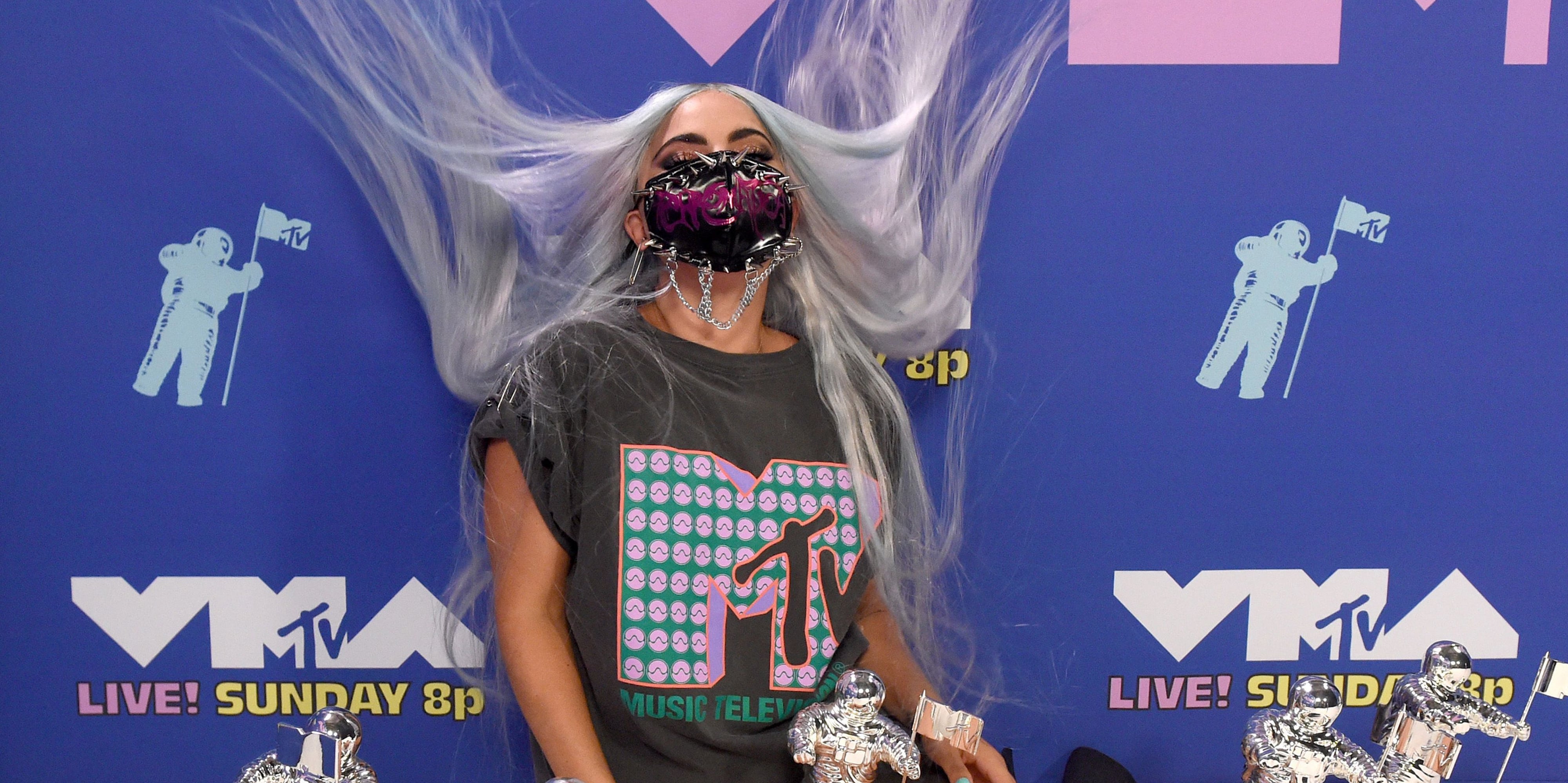 Lady Gaga Wearing an MTV T-Shirt at the 2020 VMAs | PS Fashion