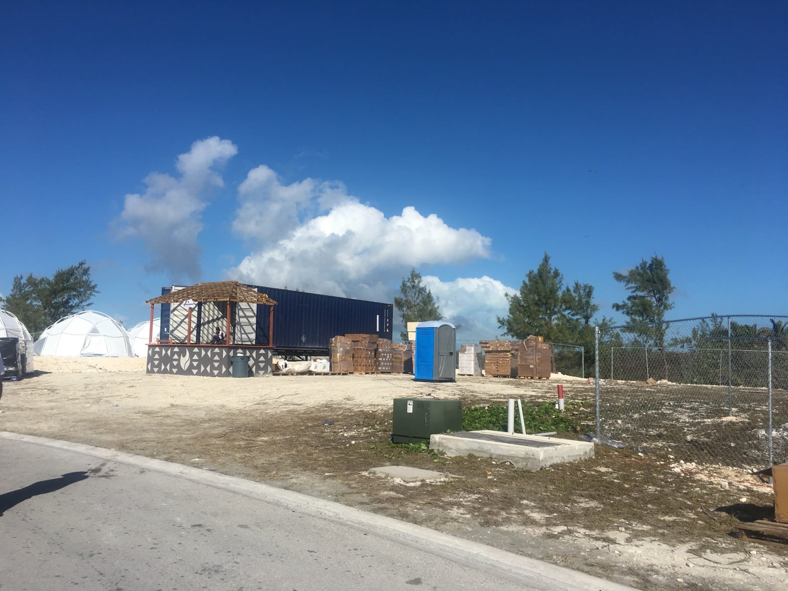 What Happened at Fyre Festival | PS Smart Living