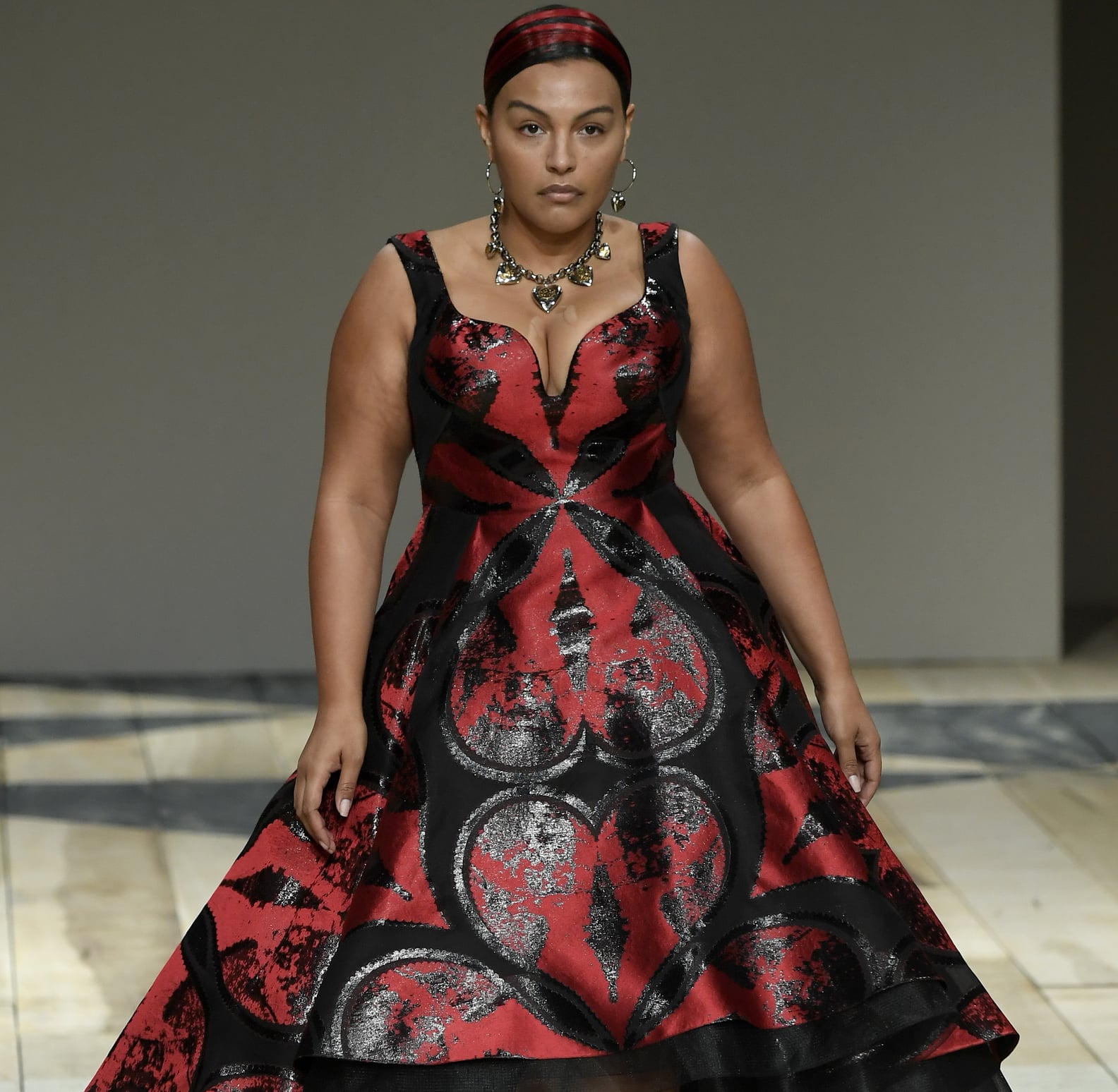 Meet the Best Curve Models to Follow at Fashion Week in 2021 | PS Fashion