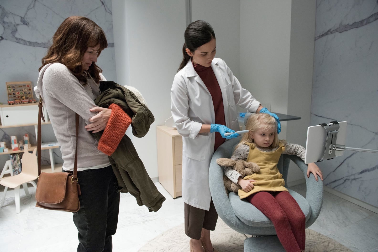 Best Foreign TV Shows on Netflix 2018 | POPSUGAR Entertainment