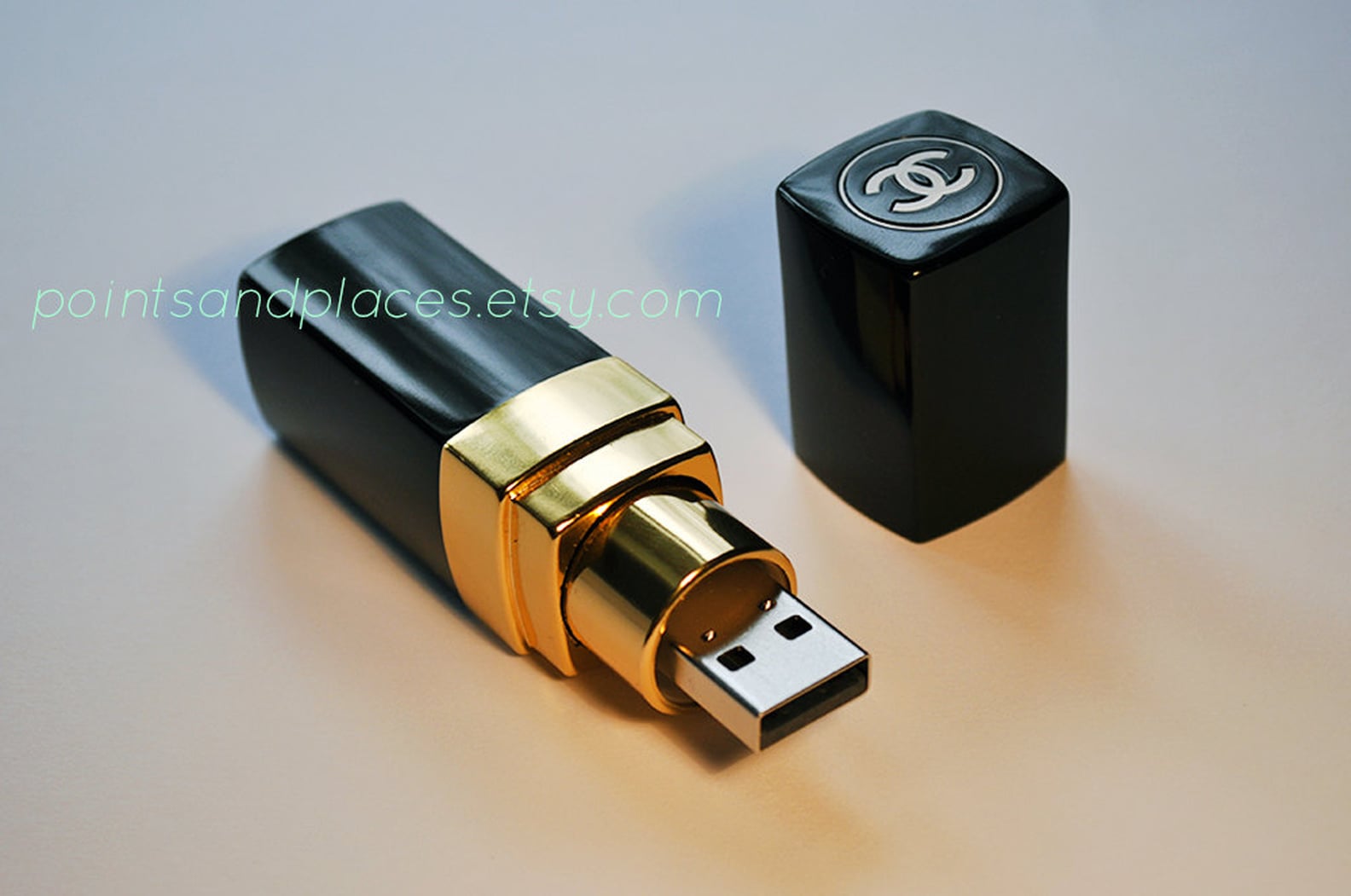 Lipstick Flash Drive | PS Tech