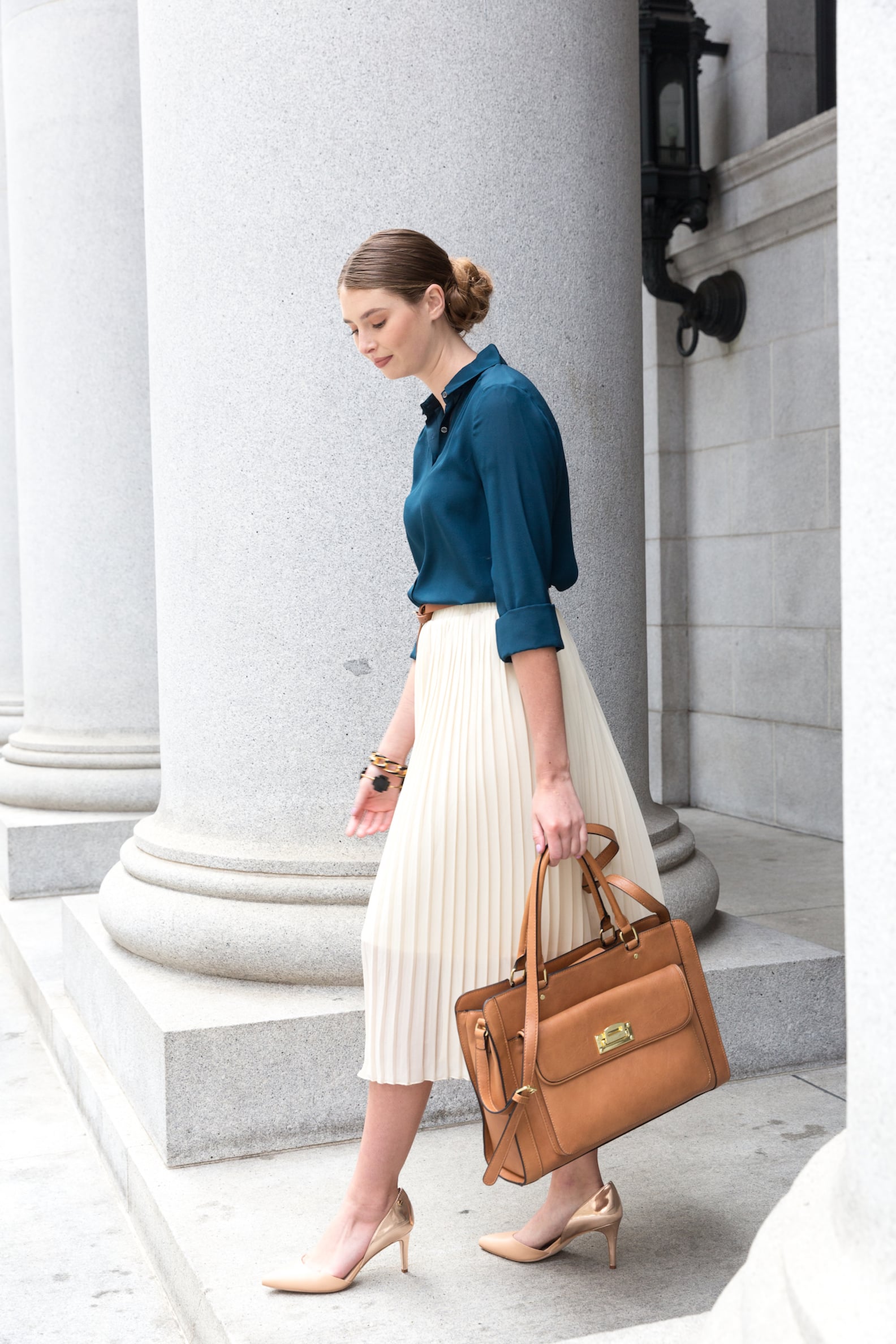 How to Dress Stylishly at Work | PS Fashion