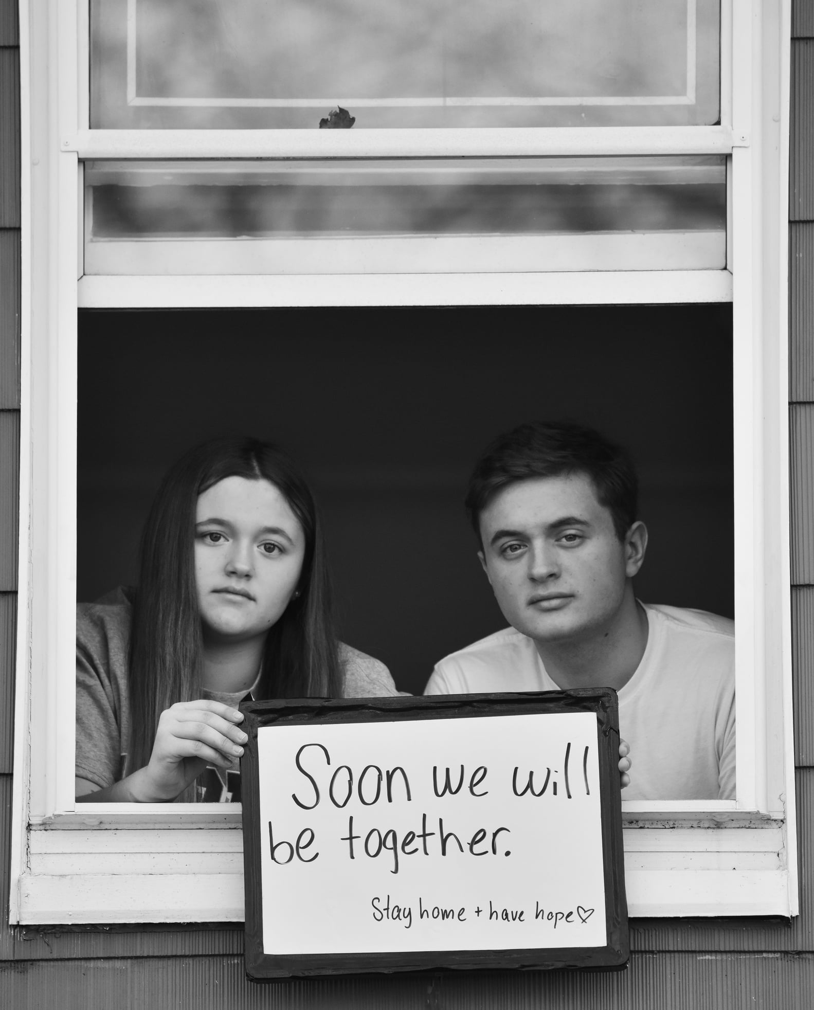 Photographer's Portraits of Families Social Distancing | PS Family