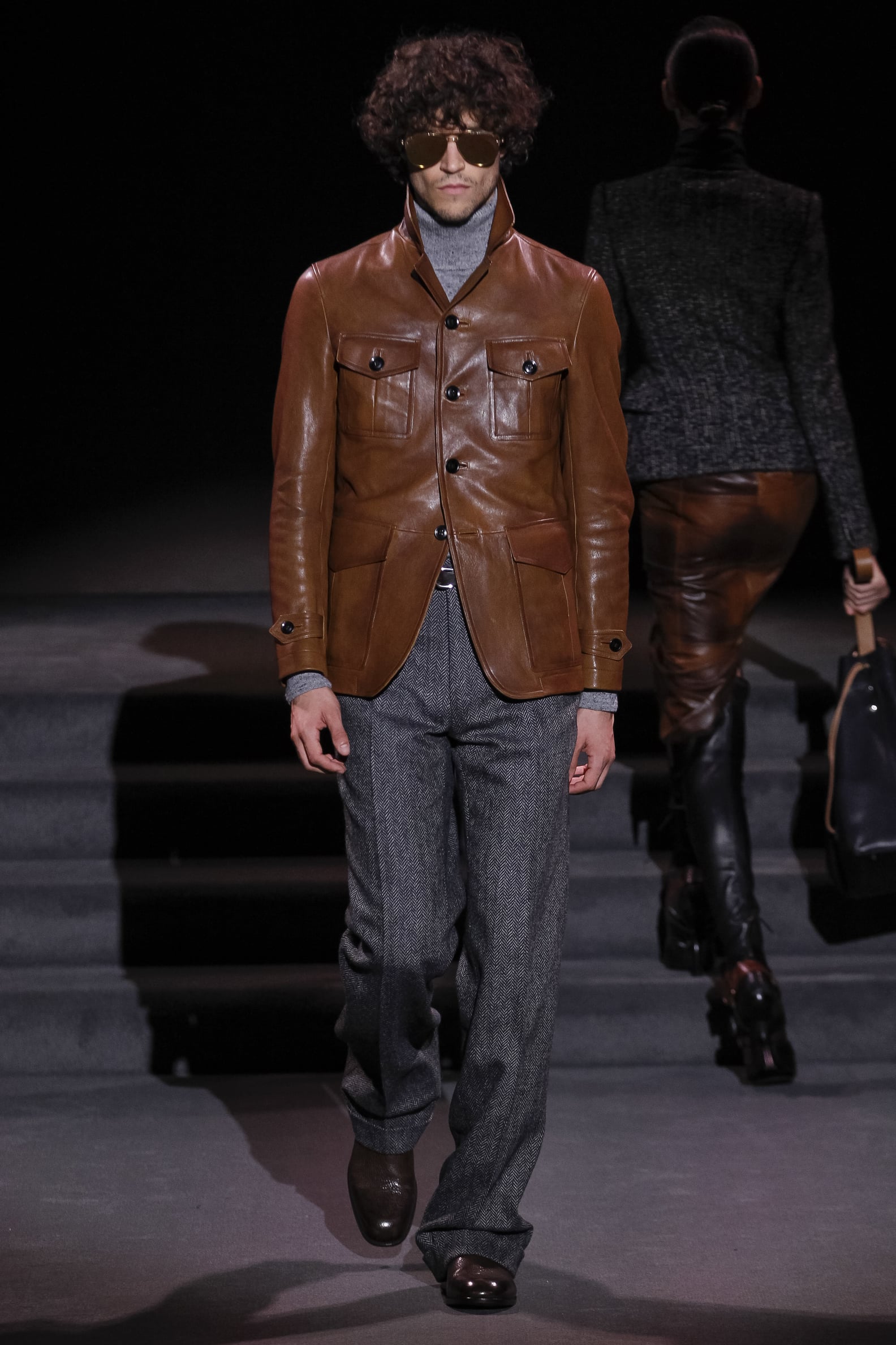 Tom Ford Fall 2016 Runway Show | PS Fashion