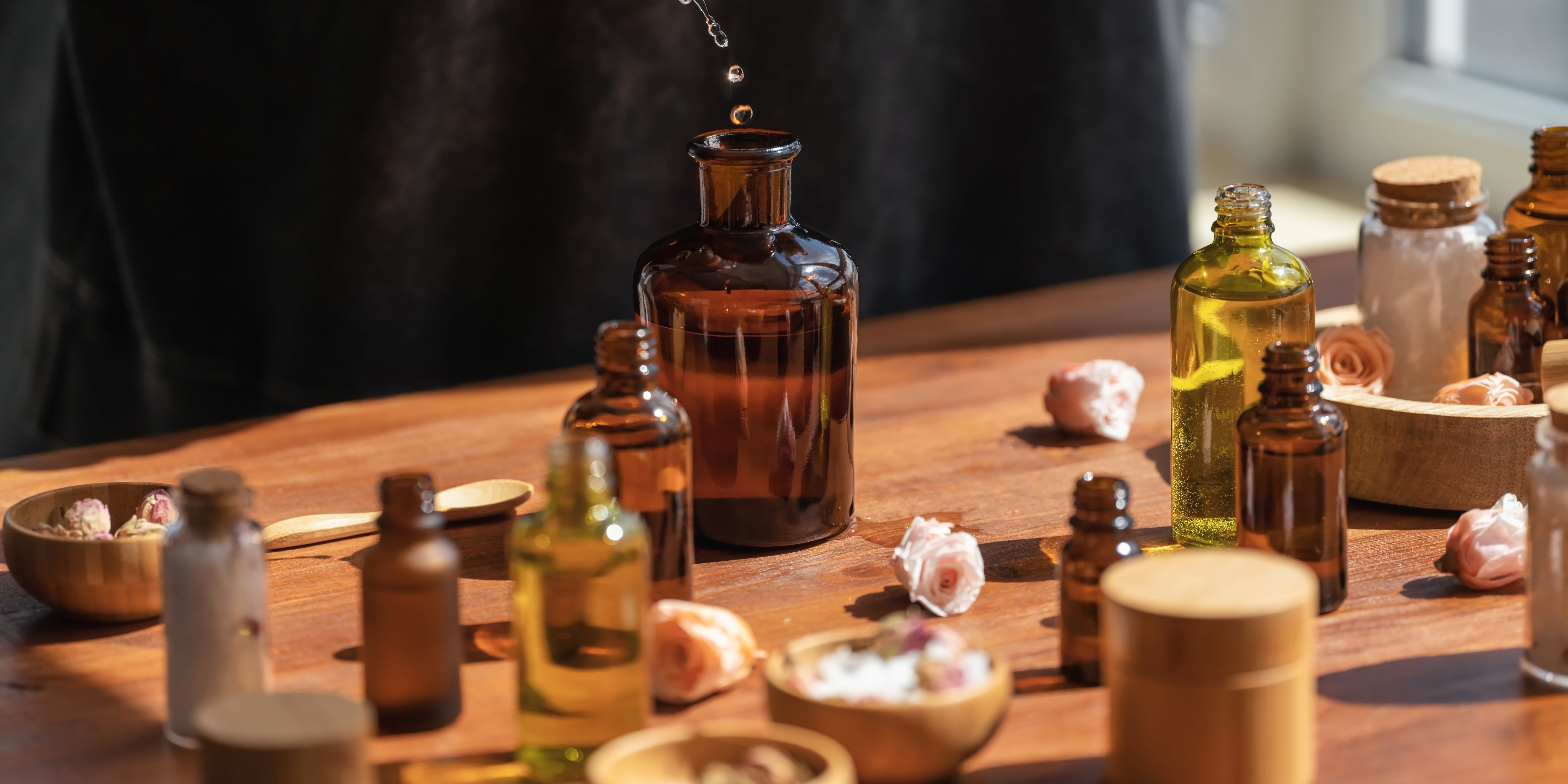 The 8 Best Perfume Oils to Add to Your Collection | PS UK Beauty