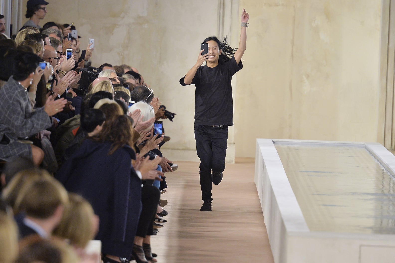 Designer Signature Looks | Pictures | PS Fashion