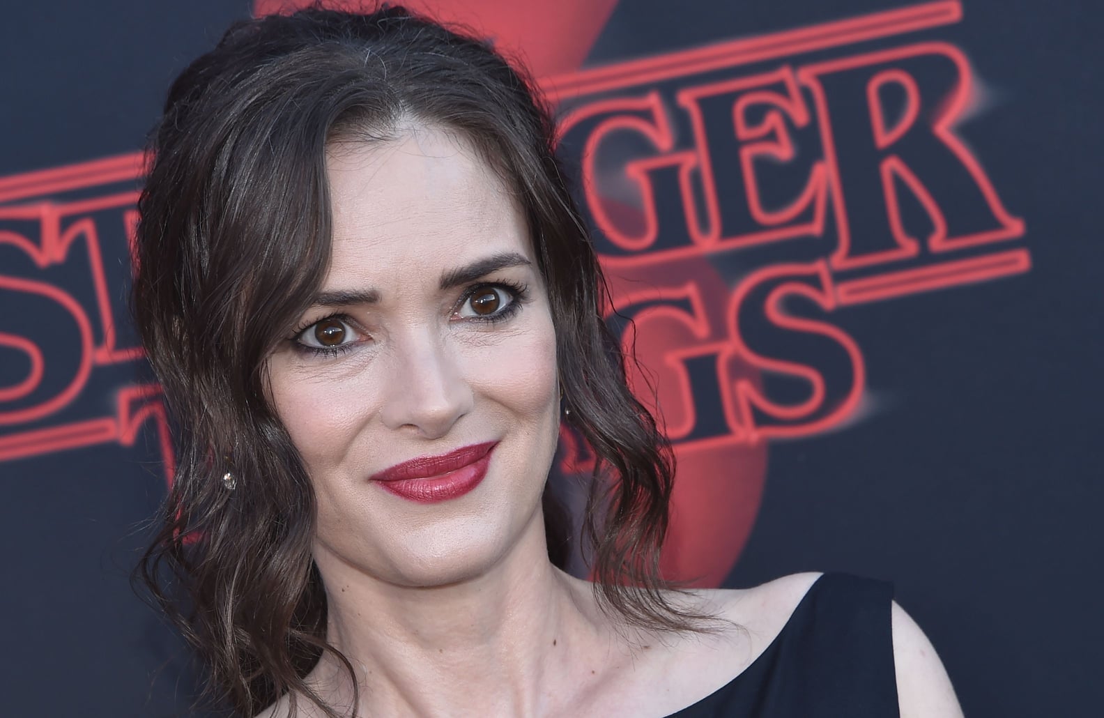 What Is Winona Ryder's Natural Hair Color? | PS Beauty