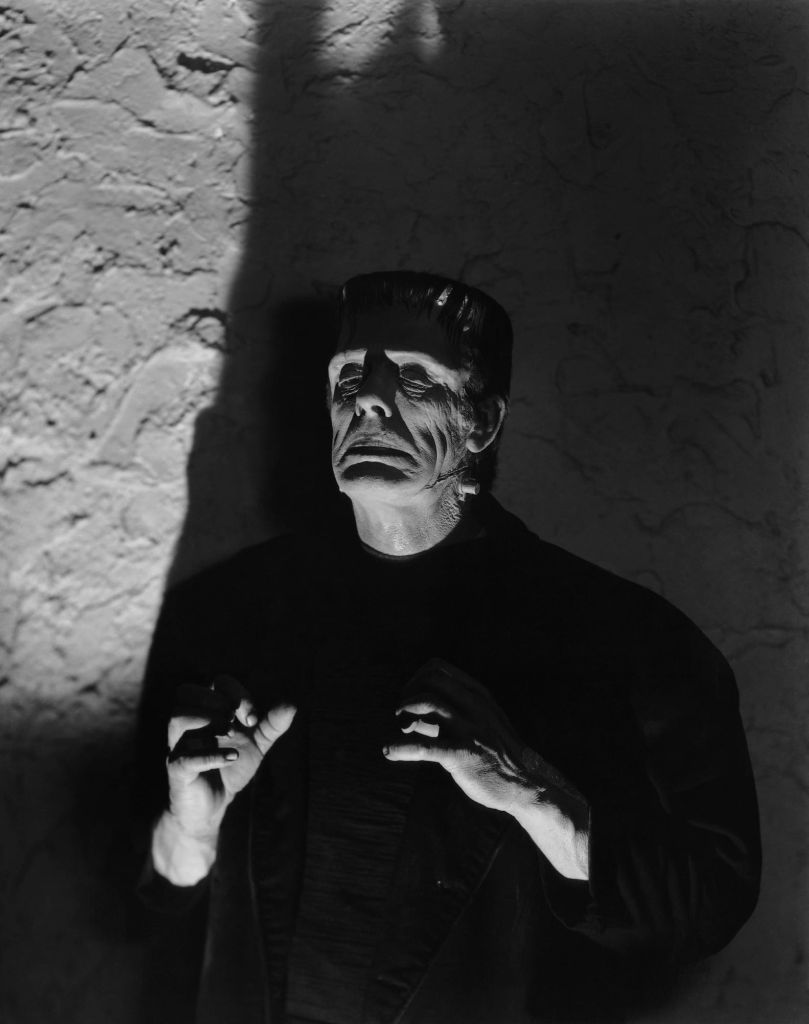 Halloween Costumes From Horror Books | PS Entertainment