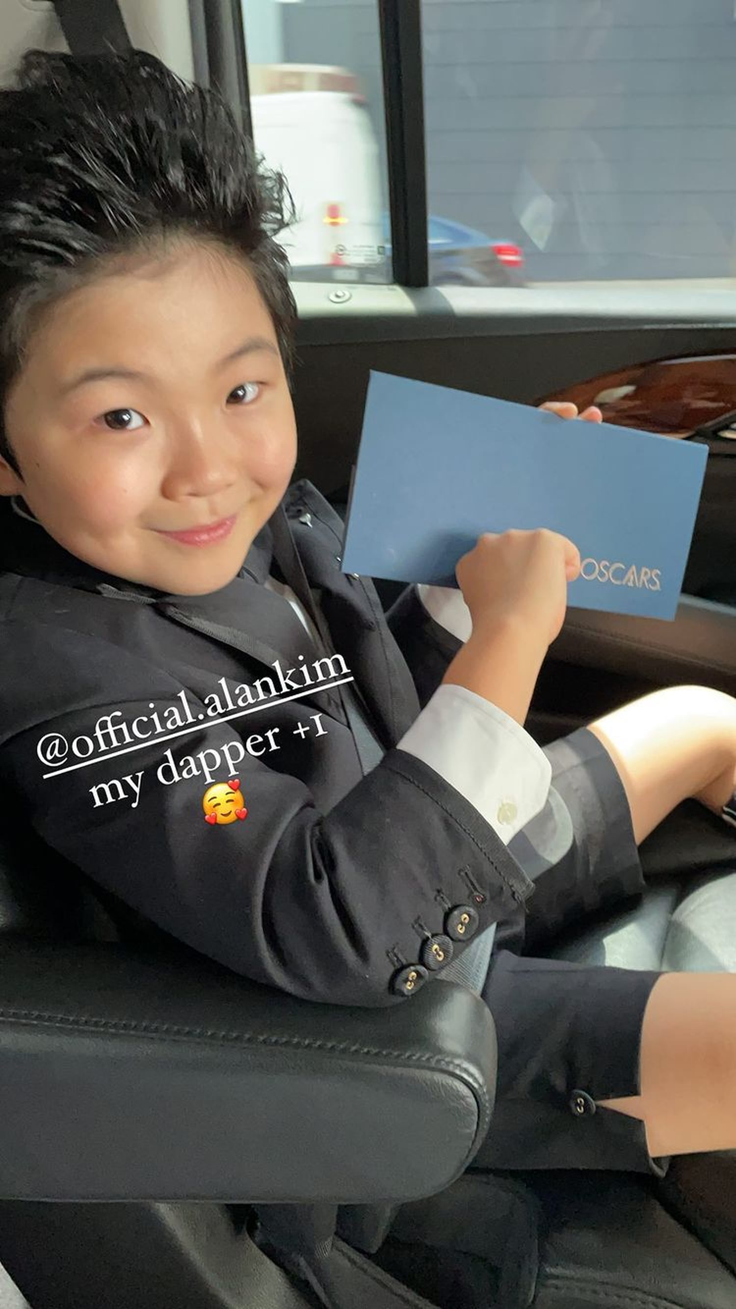 Alan Kim at the Oscars 2021 | PS Celebrity