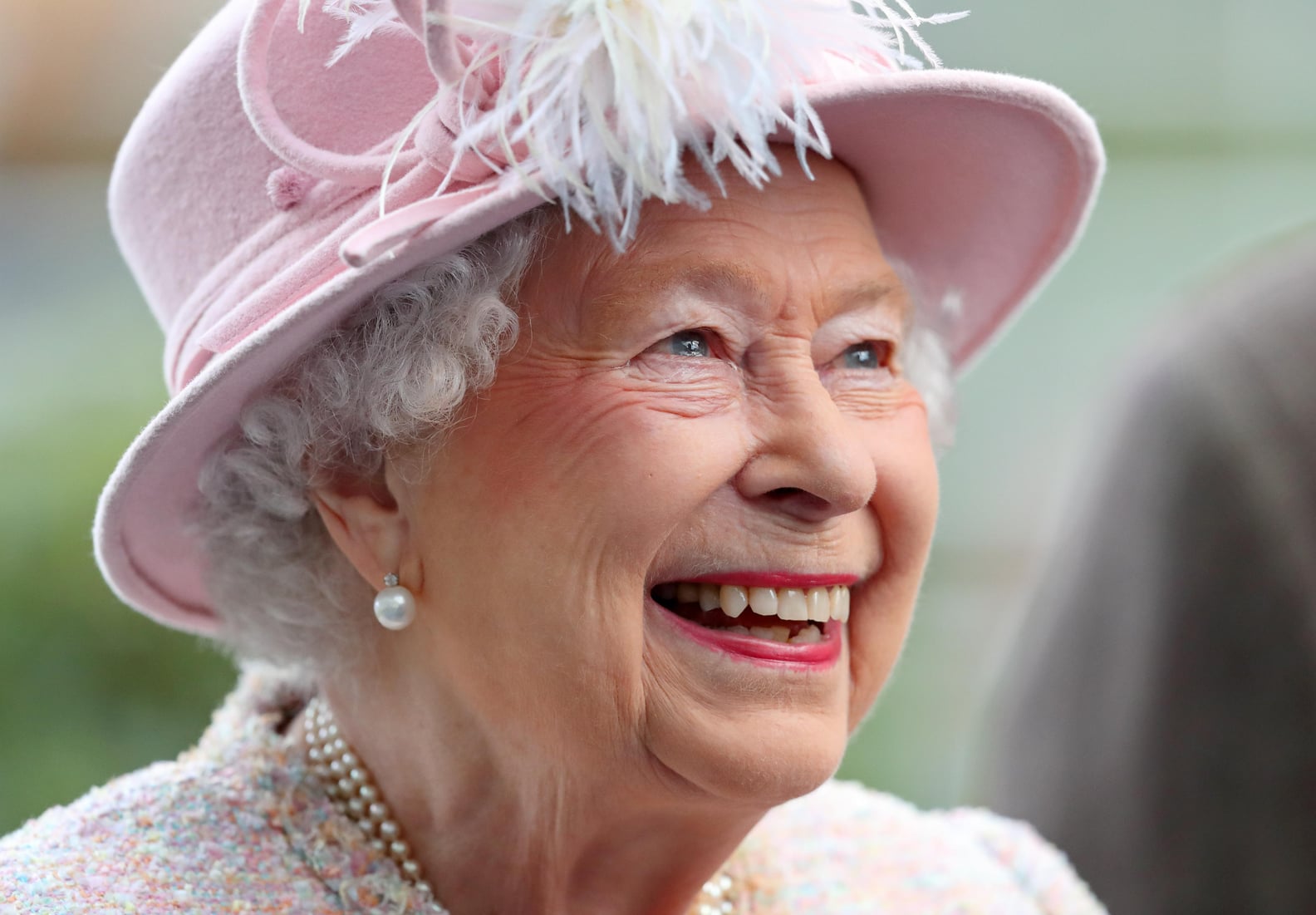 Queen Elizabeth II Smiling Pictures | PS Celebrity