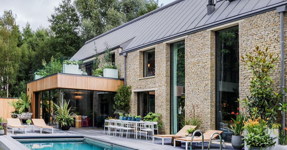 Kate Moss Designs Home Called Barnhouse | PS Home