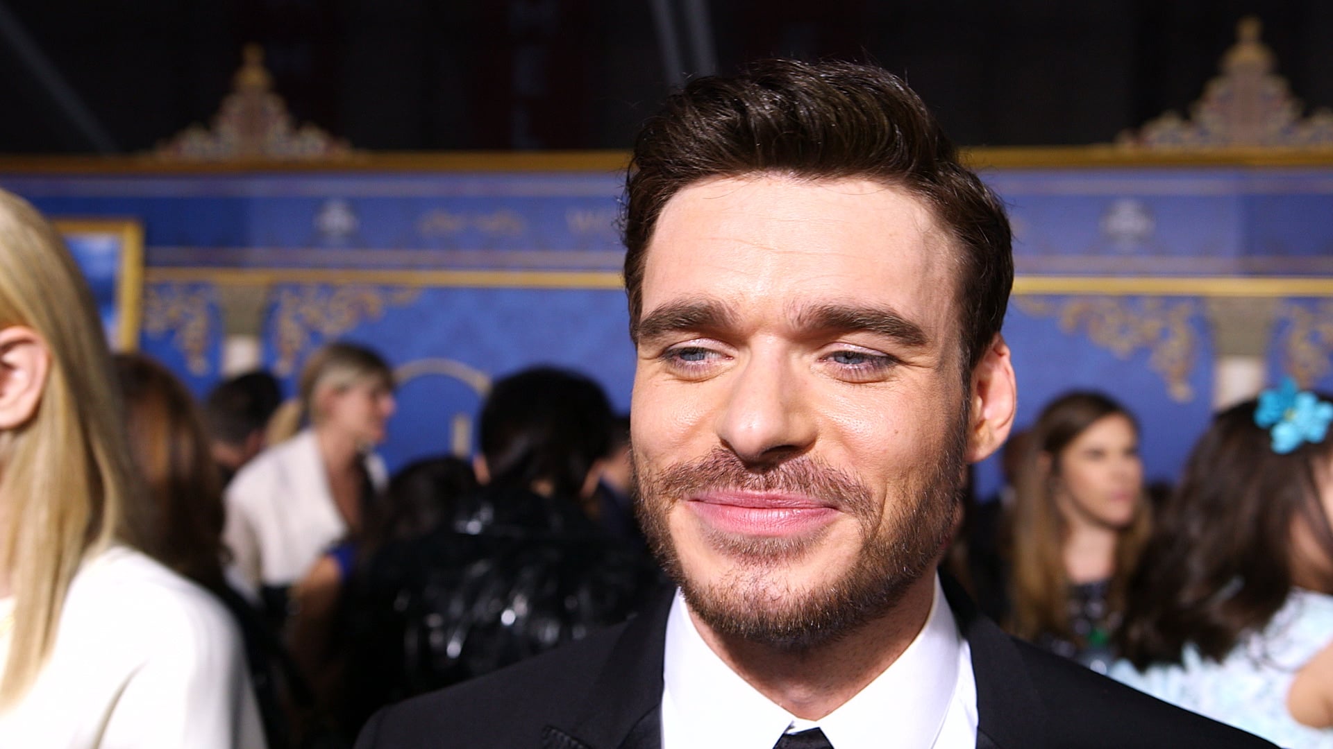 Richard Madden Cinderella Premiere Interview (Video) | PS Celebrity