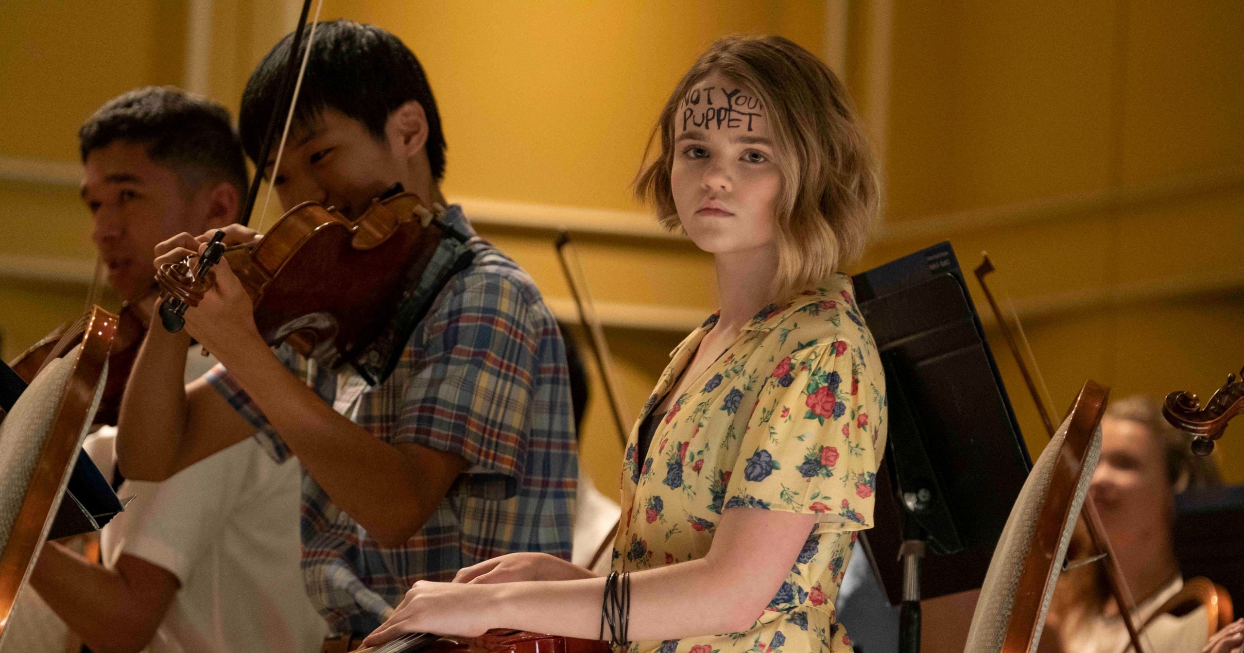 Why Does Izzy Set the Fire in Little Fires Everywhere? | PS Entertainment