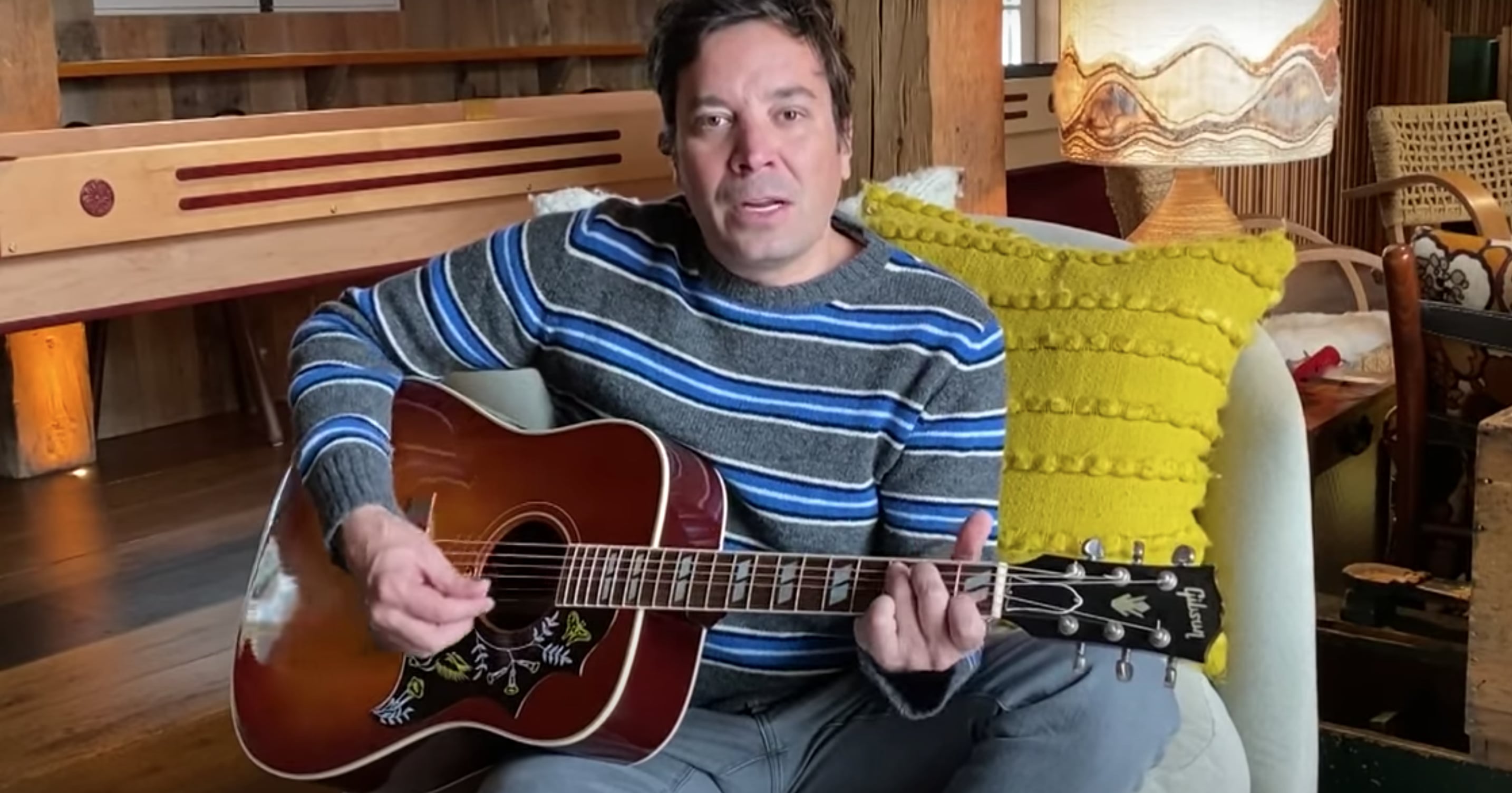 Watch Jimmy Fallon Sing "Starting to Crack" Song | Video | POPSUGAR ...