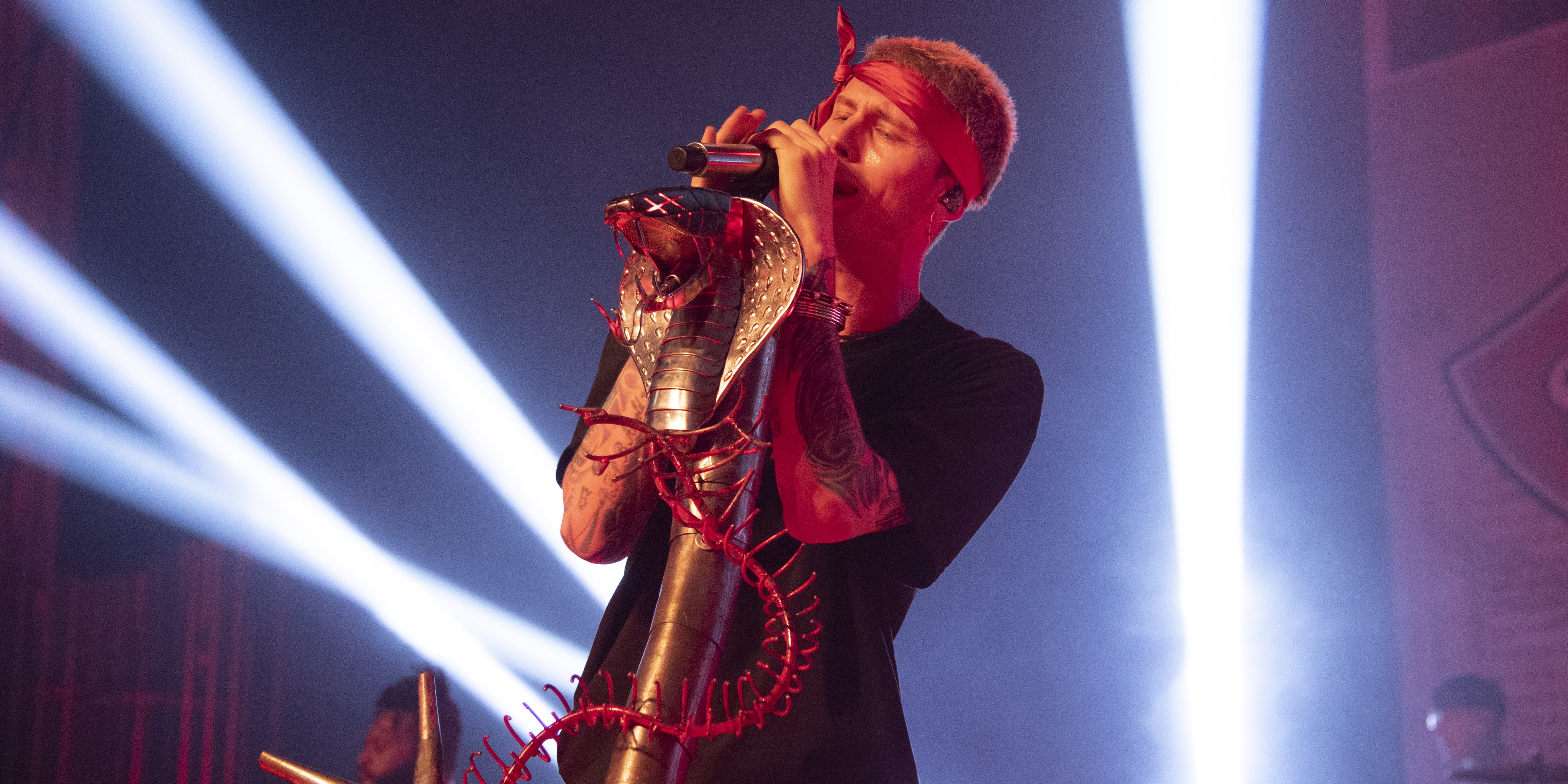 Machine Gun Kelly's Cover of "Ocean Eyes" by Billie Eilish | PS ...