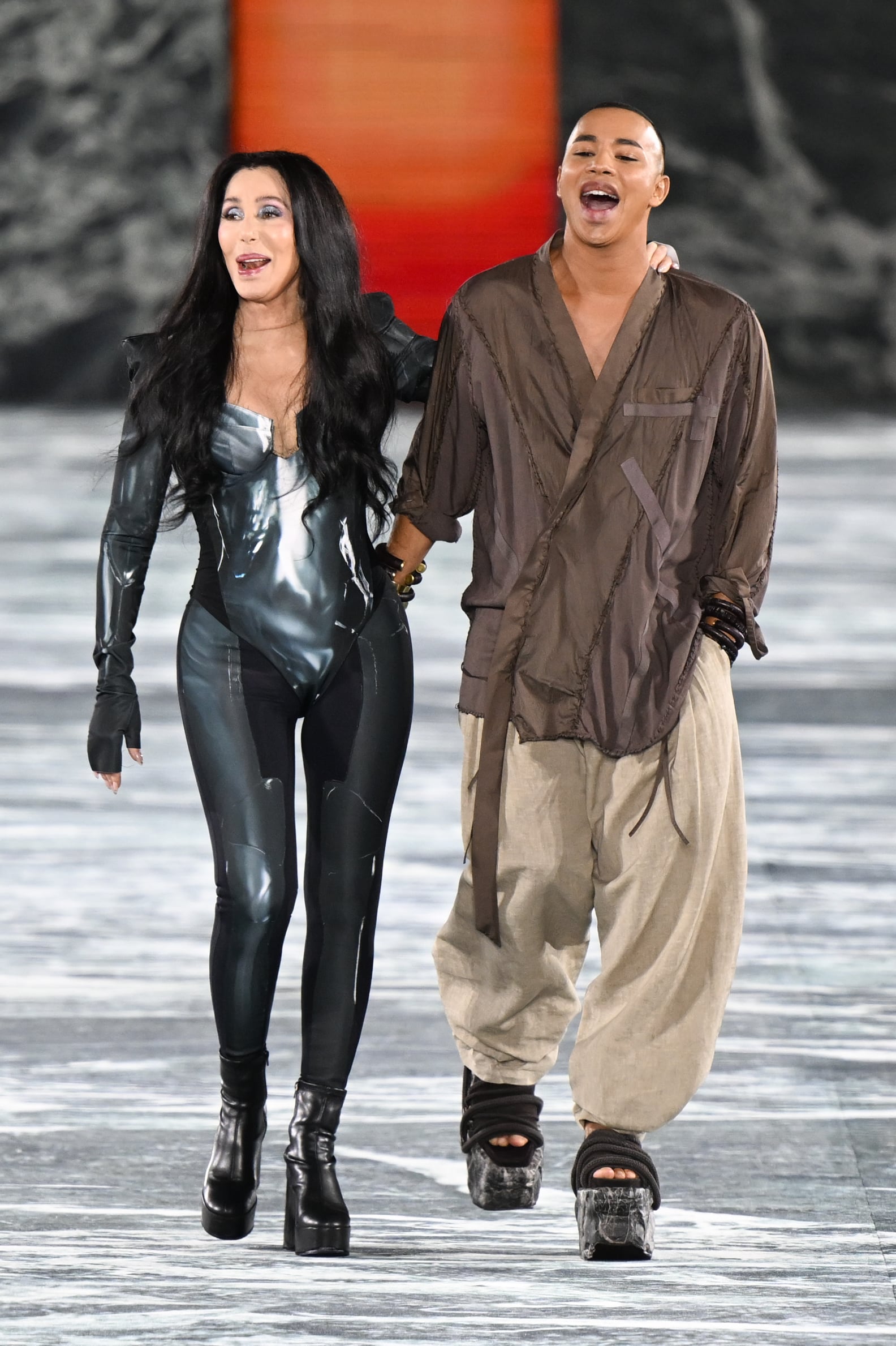 Cher Closes Balmain Spring 2023 Show at Paris Fashion Week | PS Fashion