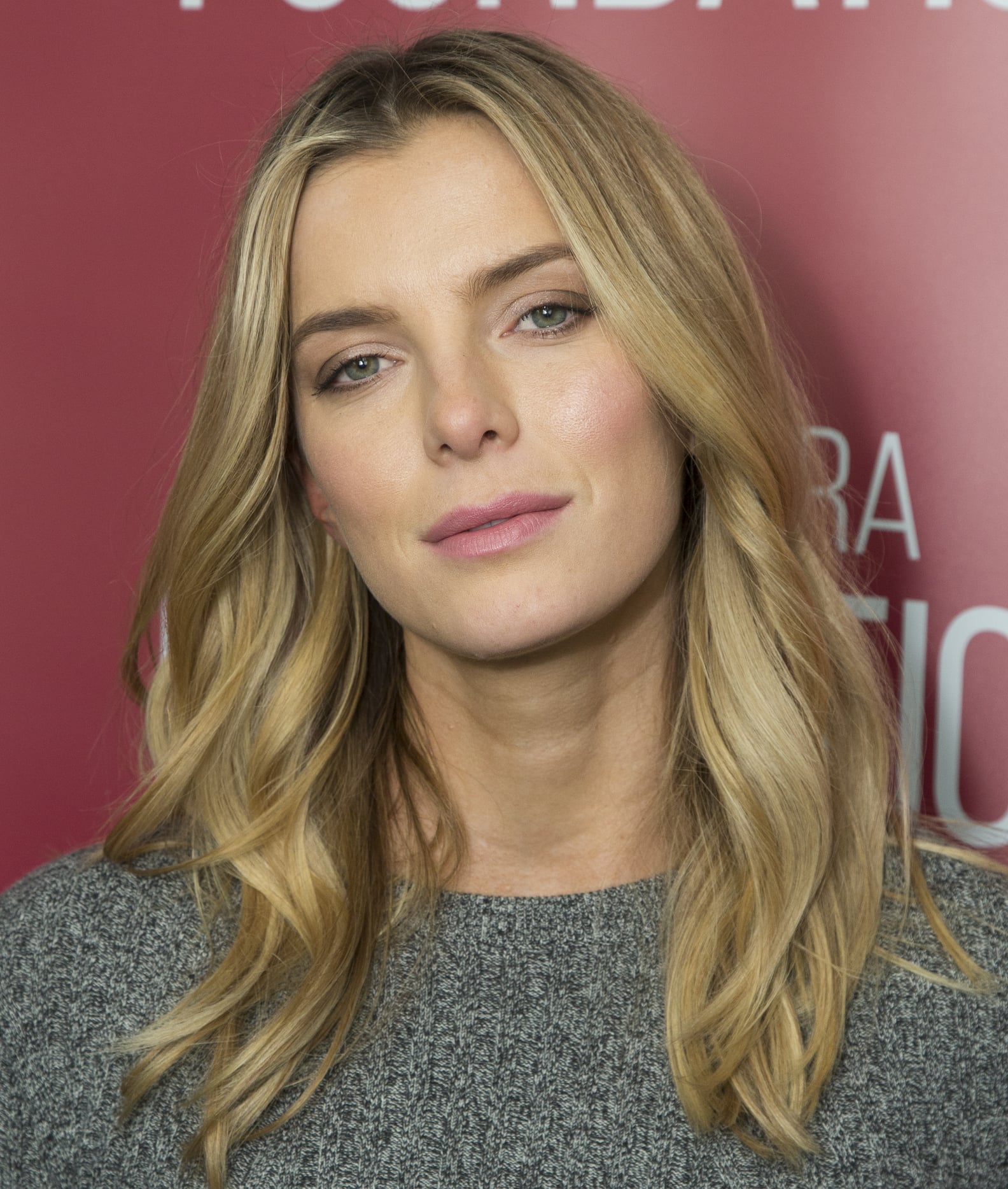 GLOW TV Show Cast | PS Entertainment