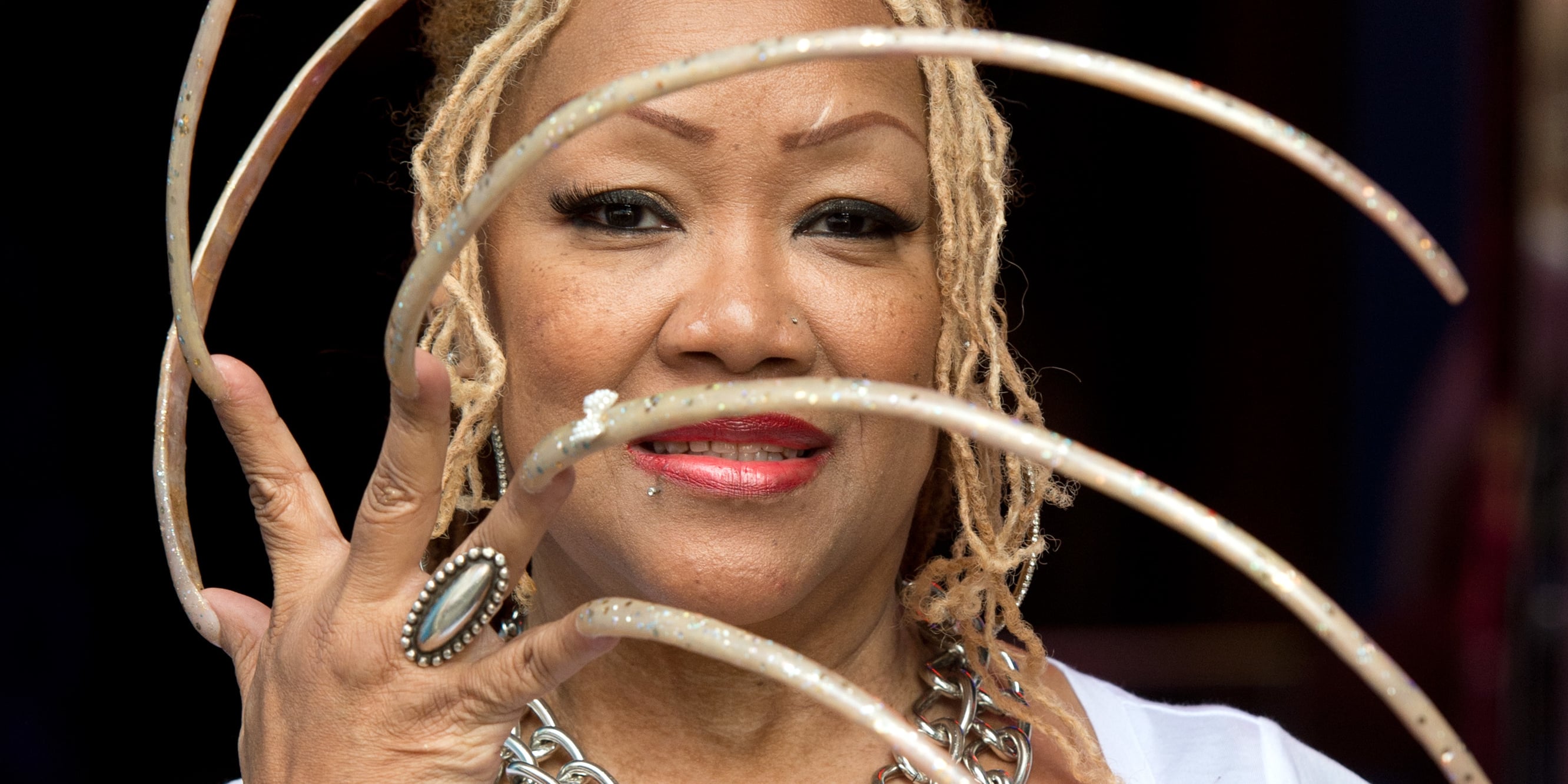 Woman With Longest Nails Ayanna Williams Cut Them | PS Beauty